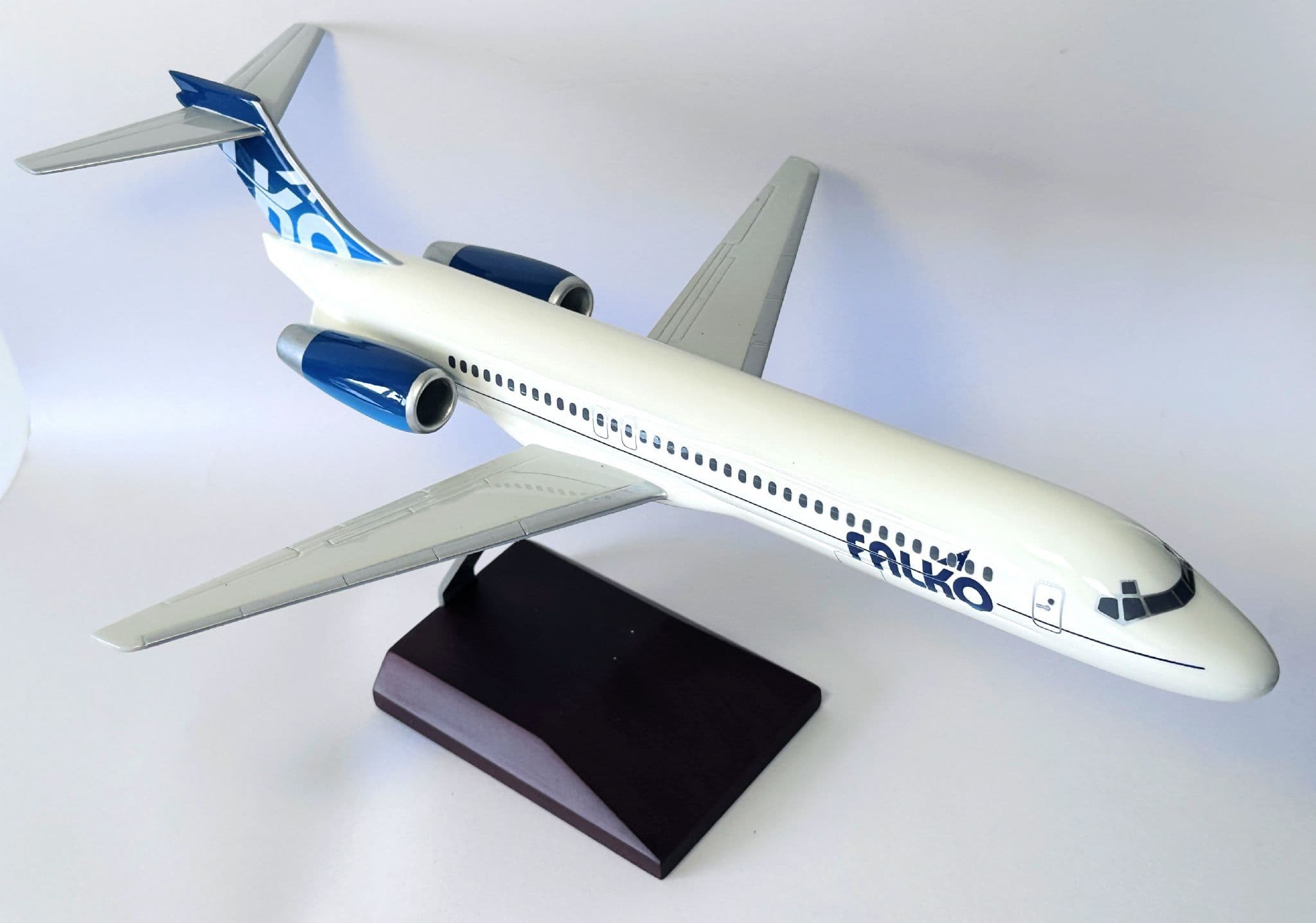 Boeing 717 Falko Asset Management Corporate Collectors Model Scale 1 80