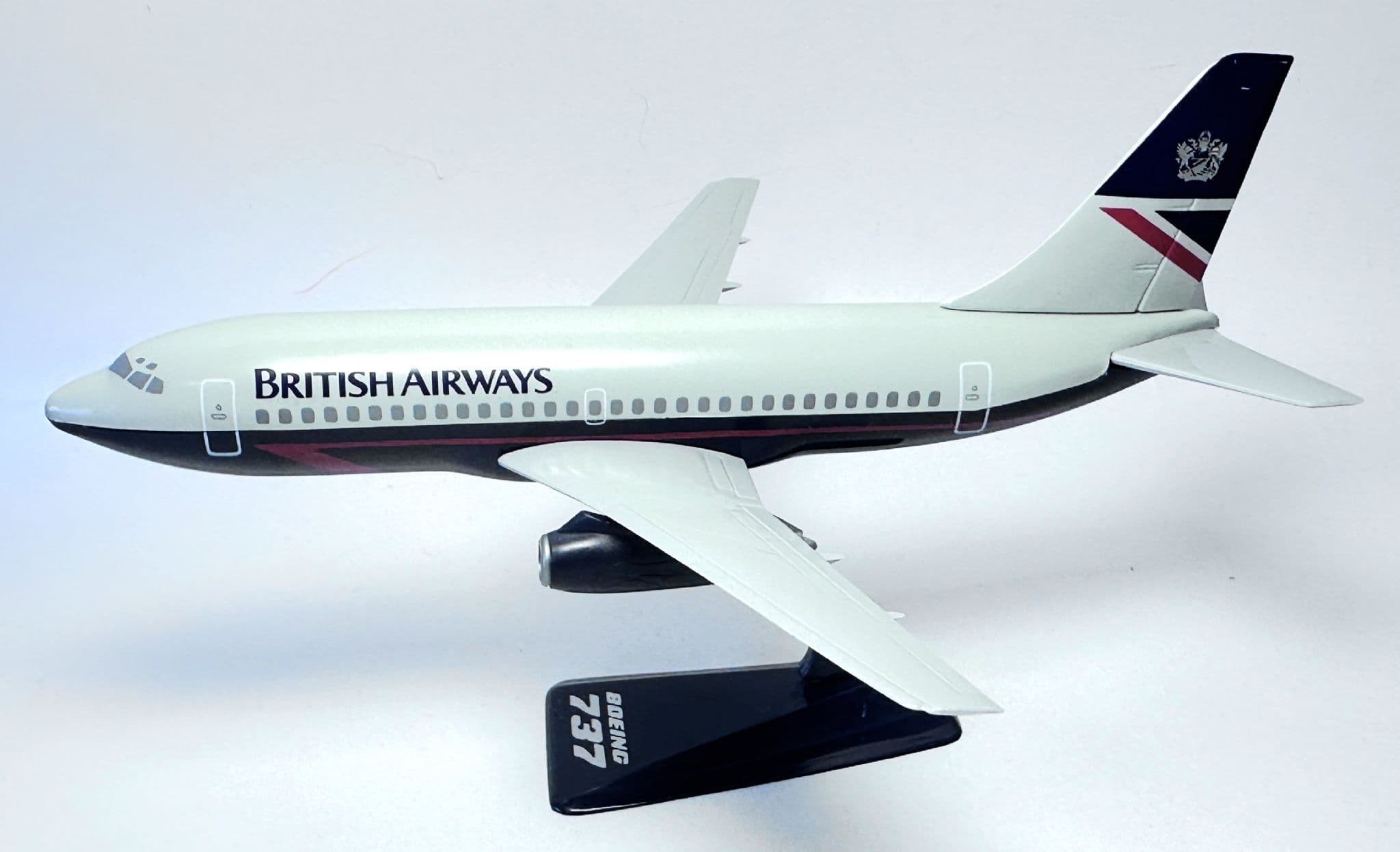 Boeing 737-200 British Airways Landor Wooster Collectors Model Scale 1 180