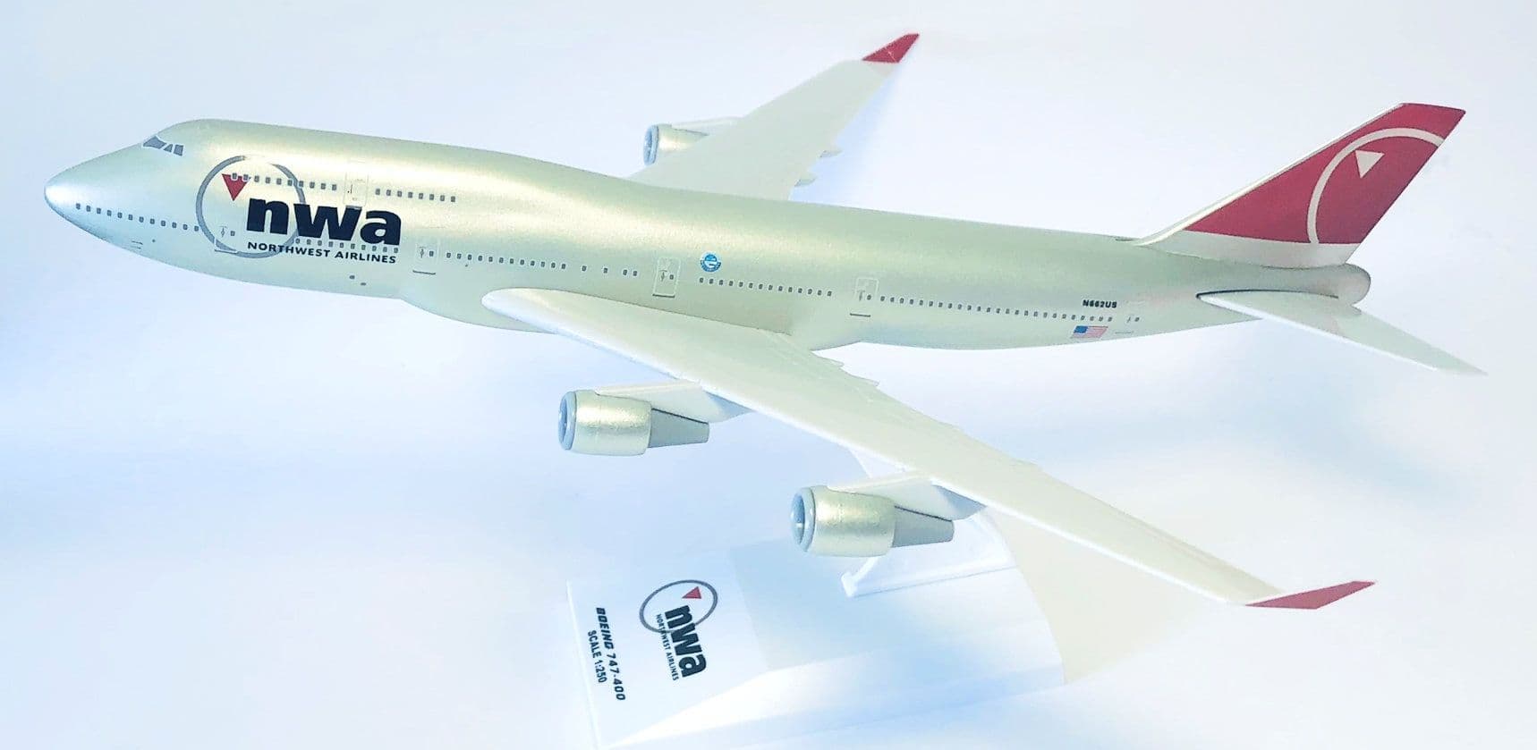 Boeing 747-400 Northwest Airlines Skymarks Collectors Model Scale 1 250 EJ