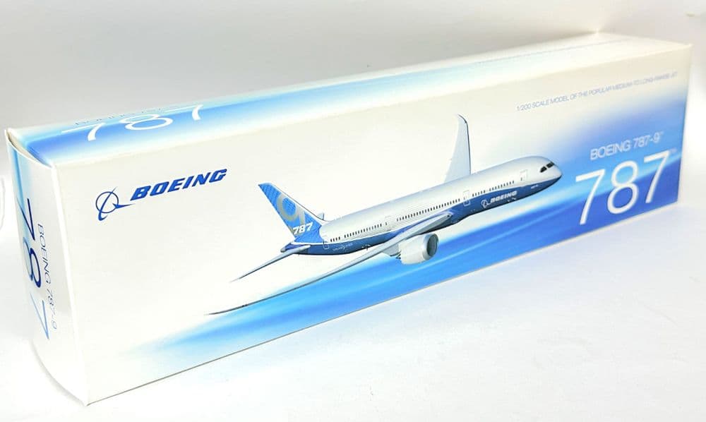 Boeing 787-9 House / Demo Livery Premium Hogan Collectors Model Scale 1 200
