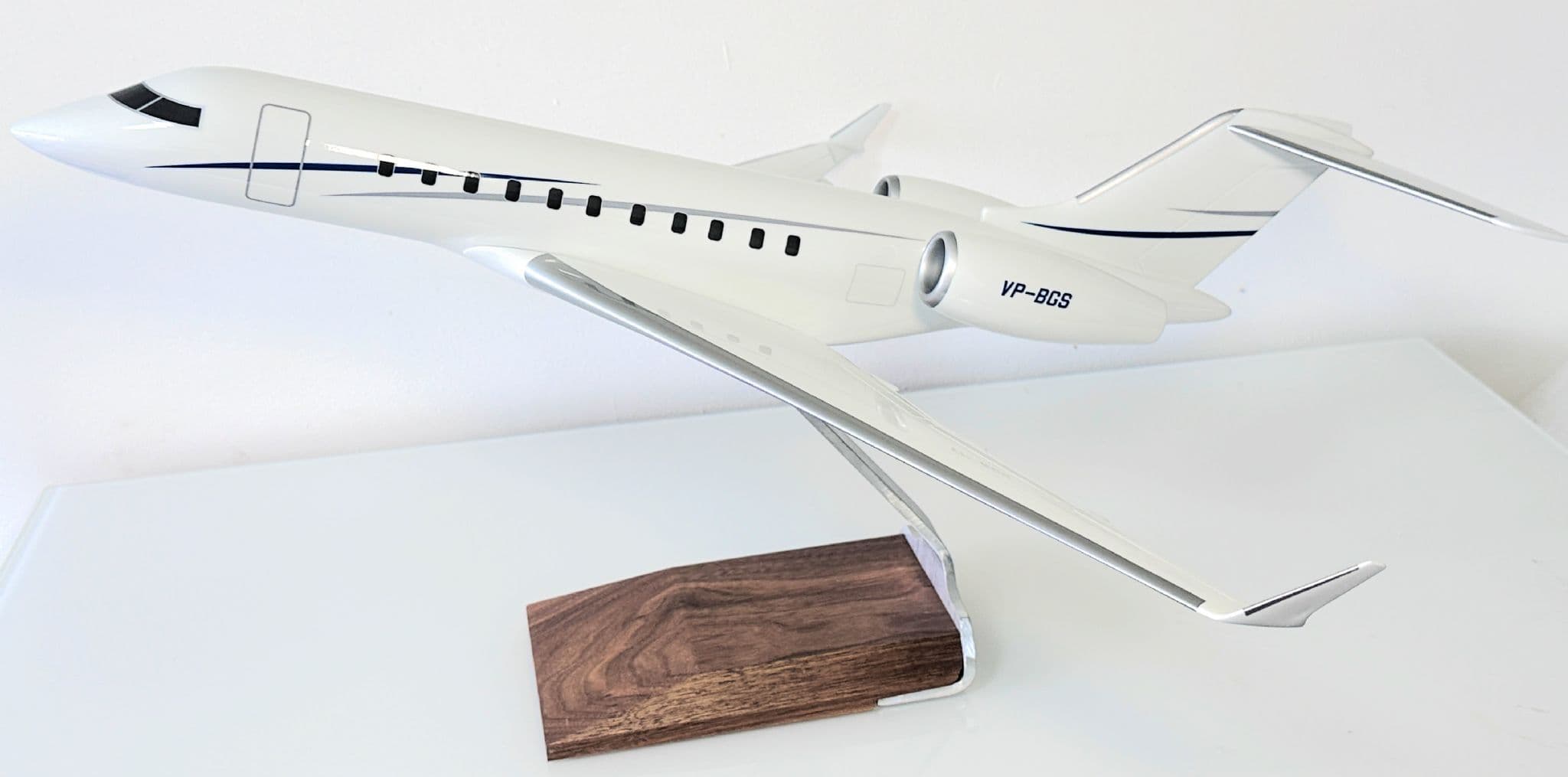Bombardier Global Express 5000 Execujet Space Models Corporate Model ...
