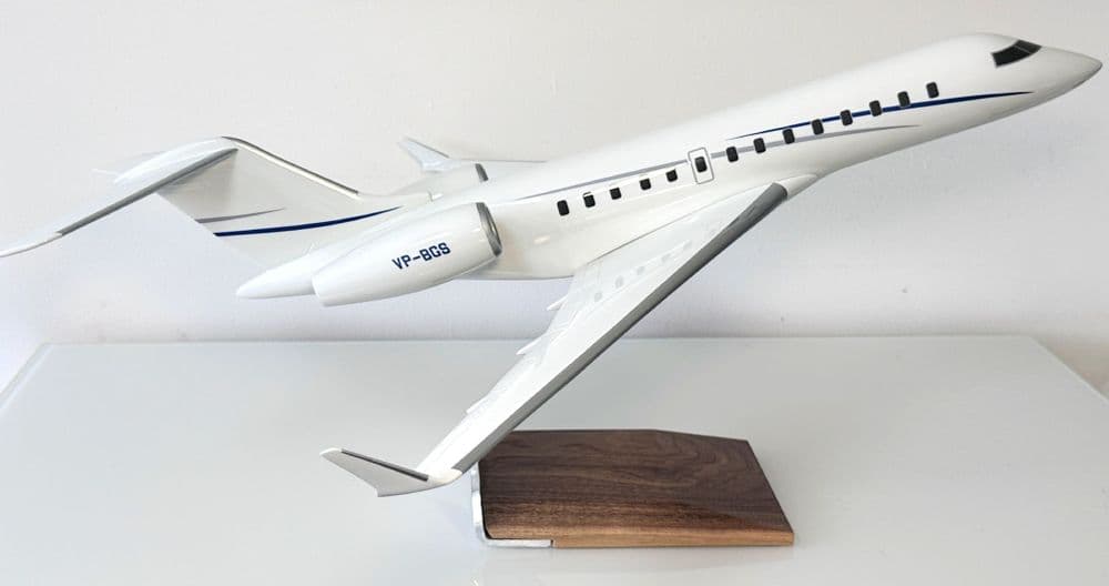 Bombardier Global Express 5000 Execujet Space Models Corporate Model ...