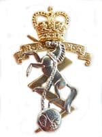 The Royal Electrical and Mechanical Engineers metal REME Cap badge