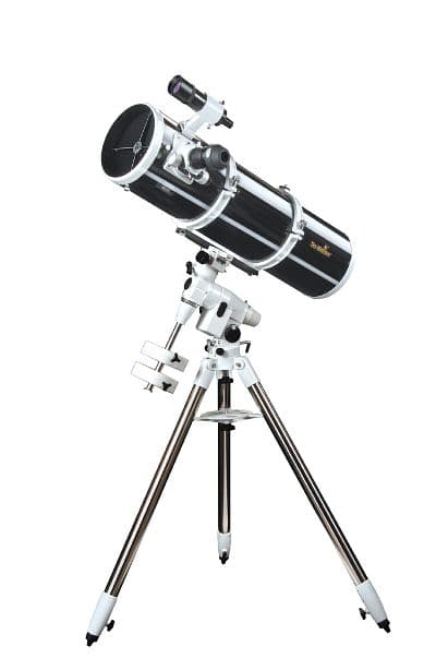 Skywatcher EXPLORER-200PDS EQ5 telescope