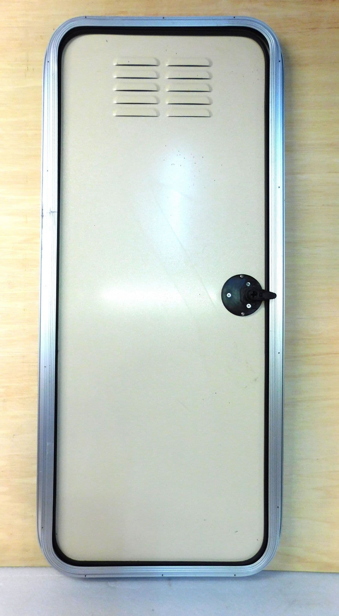 Aluminium locker door grade 2 Right hand