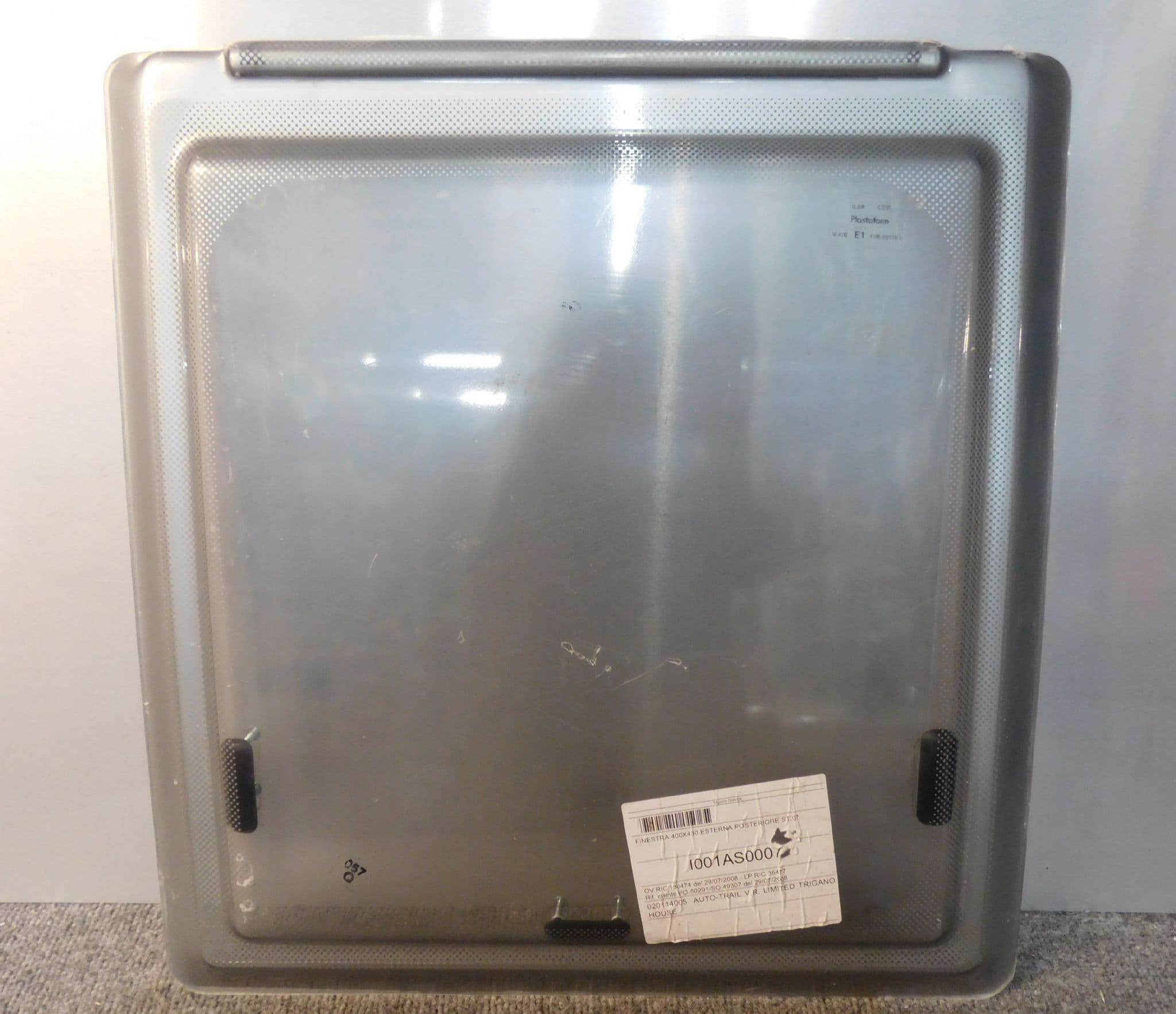 AUTOTRAIL PLASTOFORM caravan window G2 SECONDS