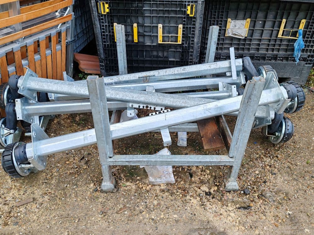 Caravan axles