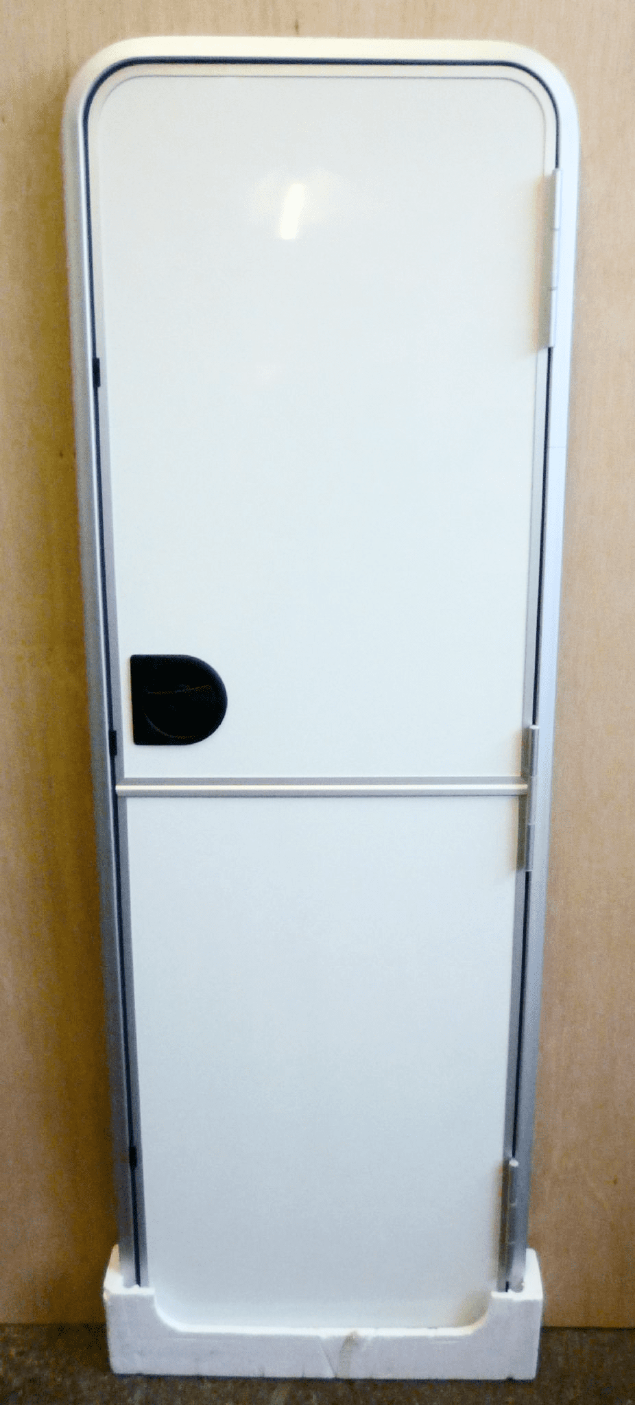 Caravan Habitation Door 11