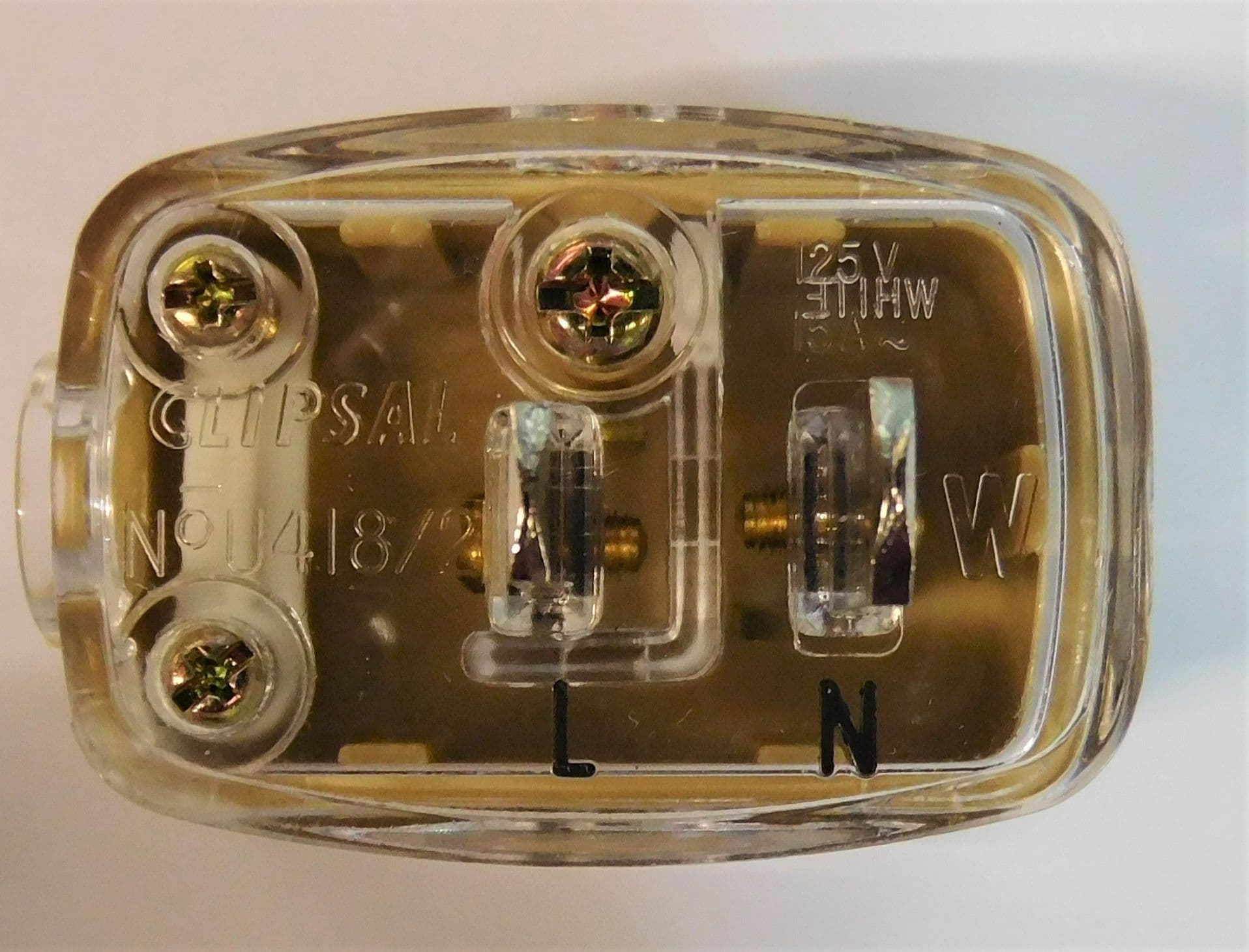 Caravan Motorhome 2 Pin 125V 15A Plug HONEY