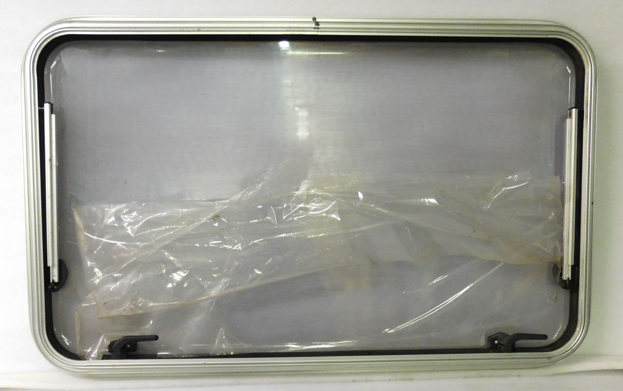 Caravan Motorhome Campervan window 900 x 550mm