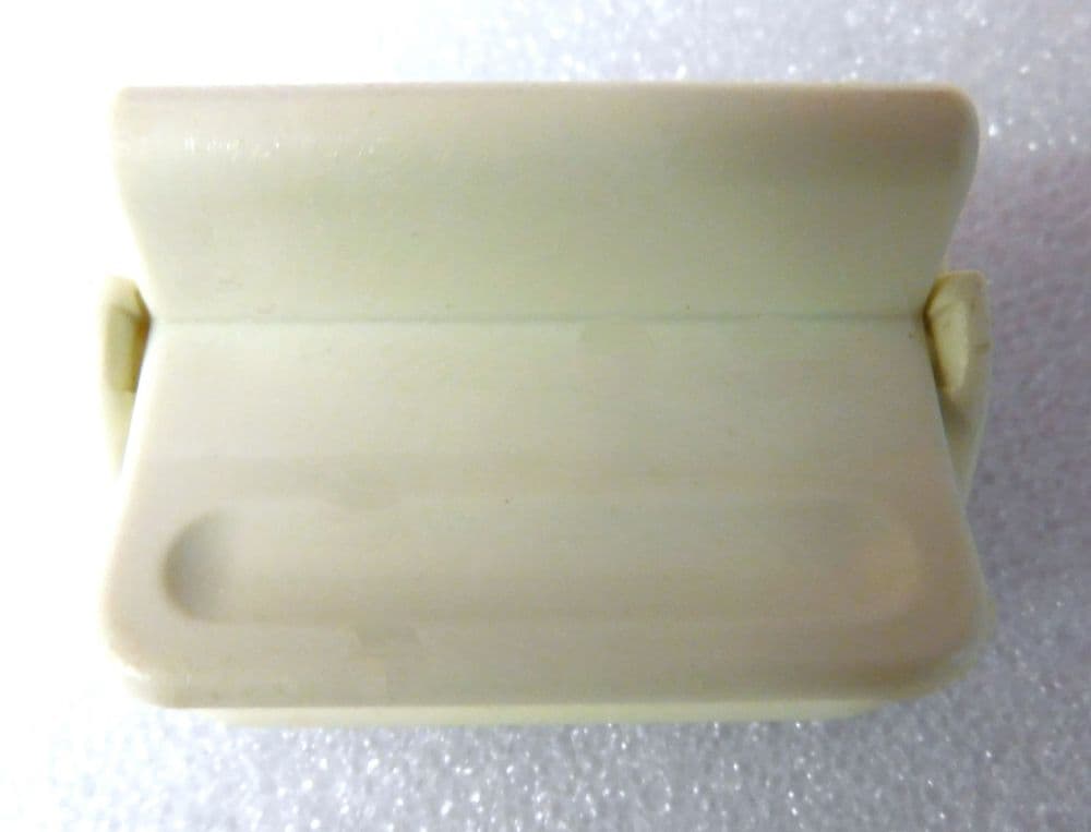 Caravan motorhome window blind sprung catch