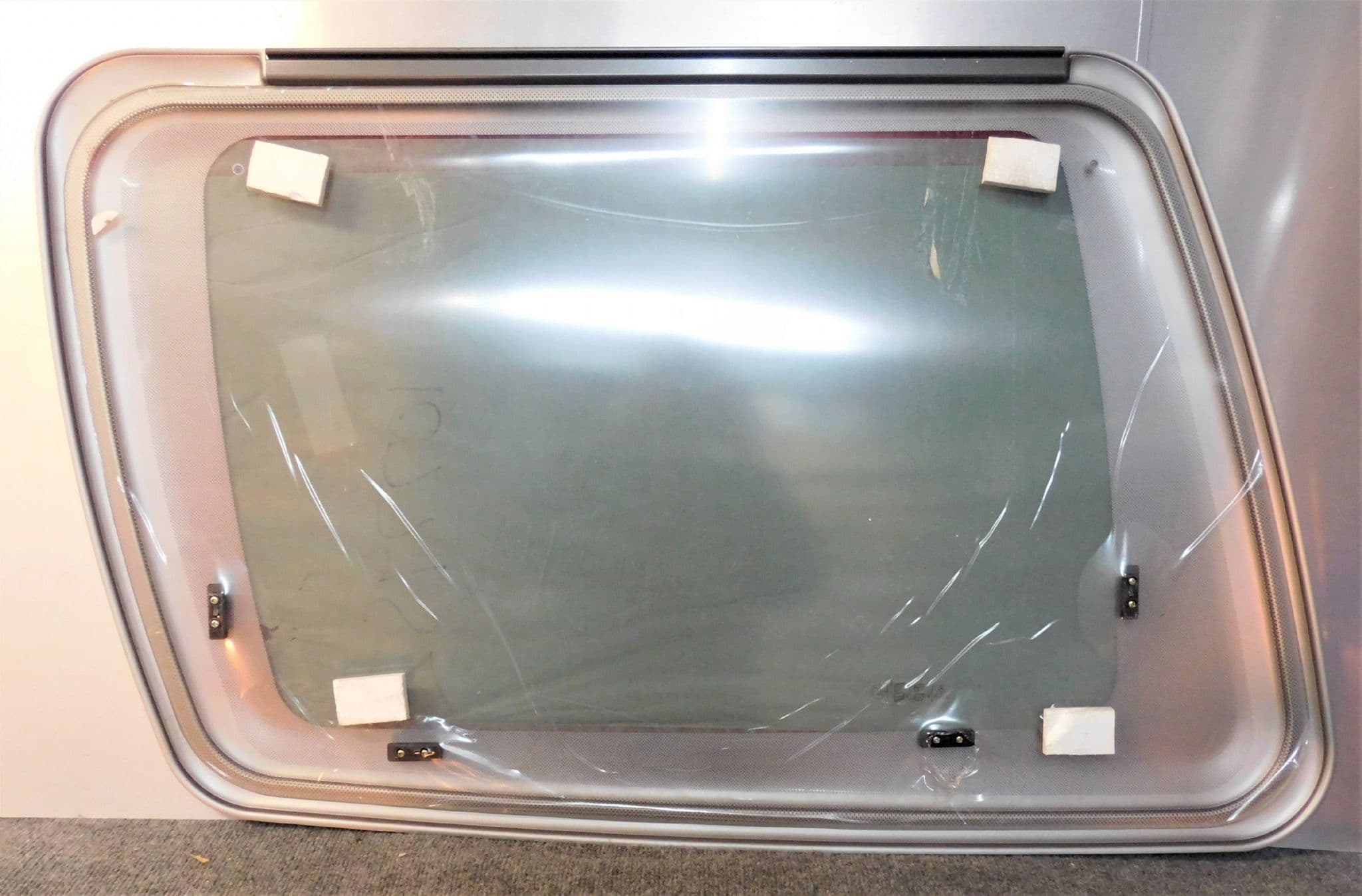 Caravan window polyplastic SCW1