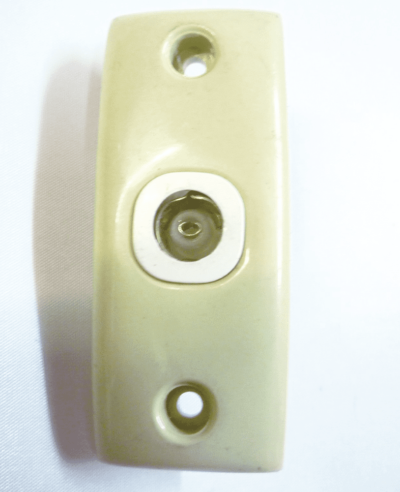 Clipsal aerial socket