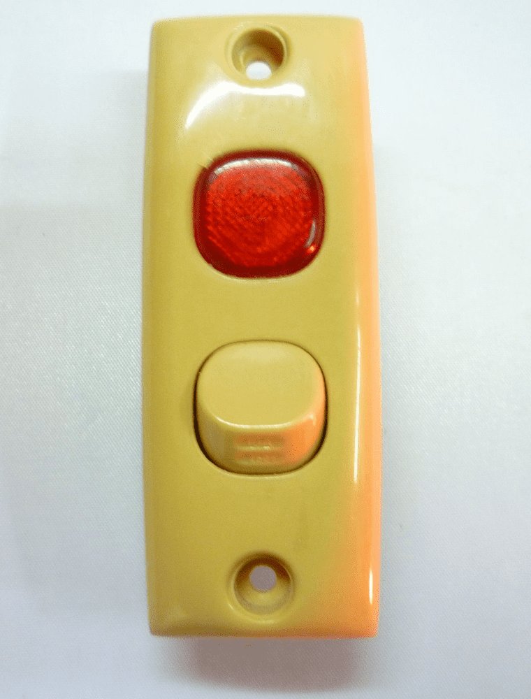 CLIPSAL architrave single switch and neon light honey