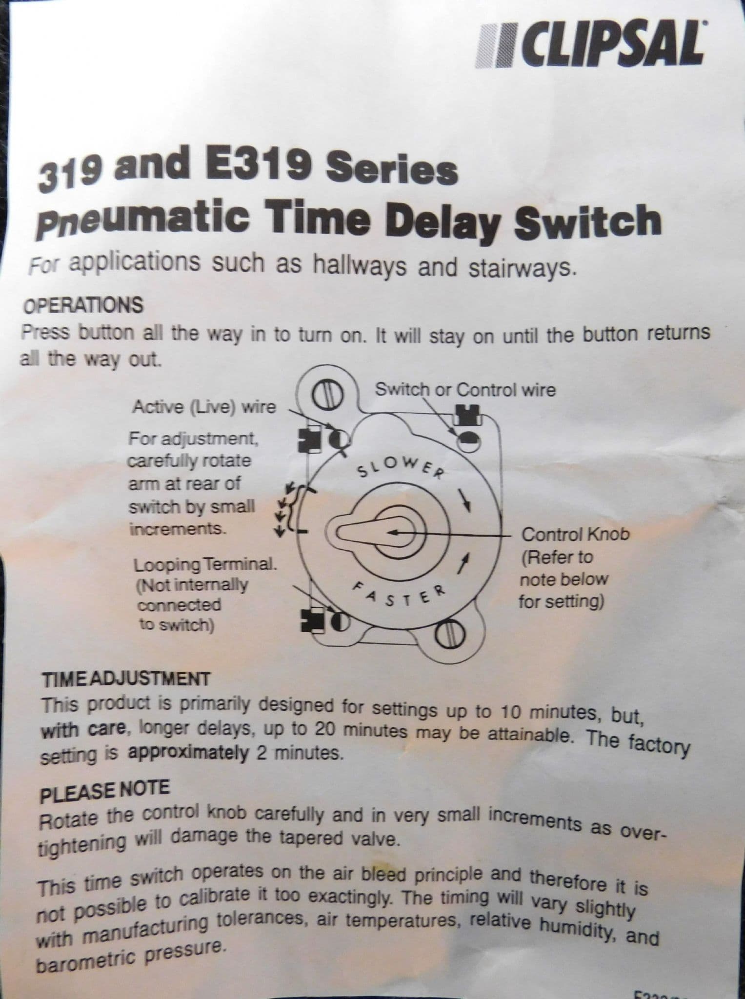 CLIPSAL E319 PNEUMATIC TIMER DELAY SWITCH
