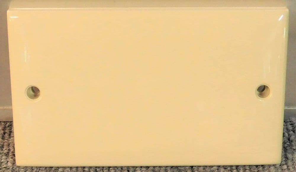 Clipsal electrical beige flush /blank plate