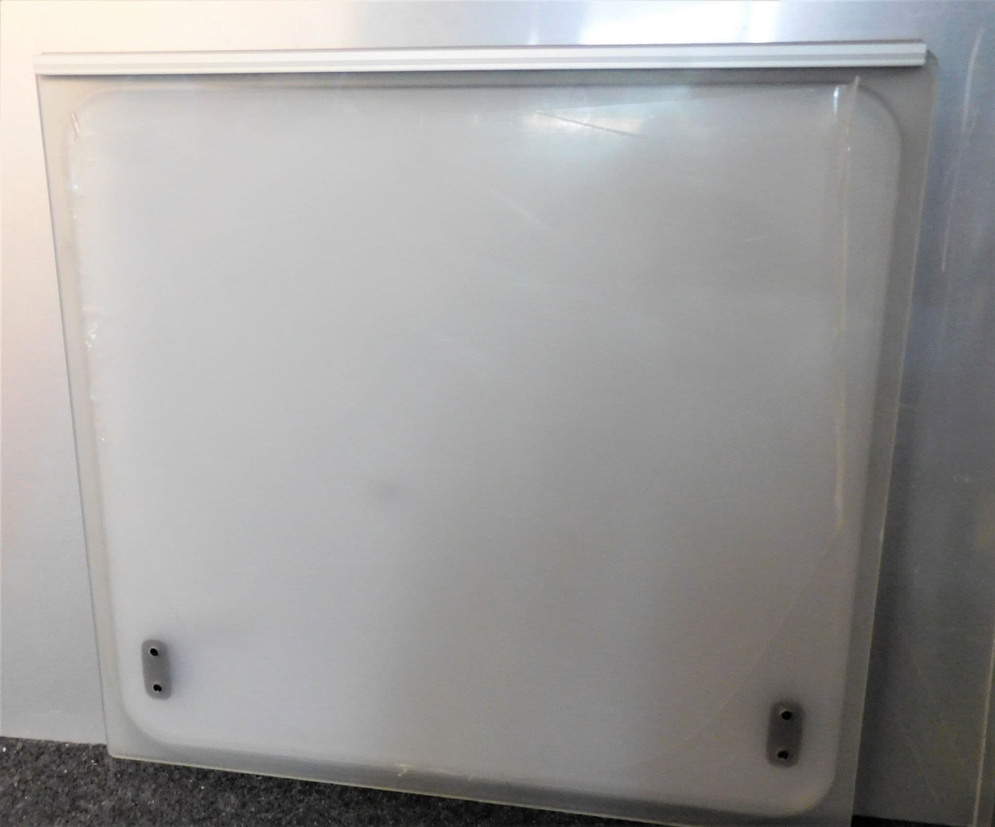 Dometic bathroom window caravan motorhome 550 x 550