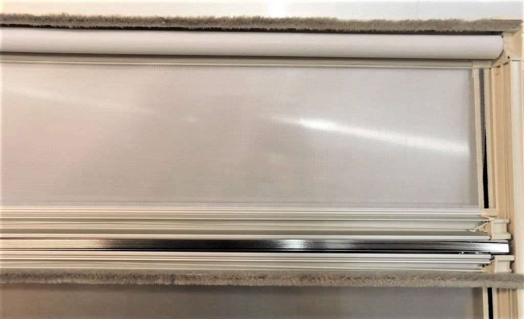 Dometic coachbuild caravan Softrollo window blind 570 x525