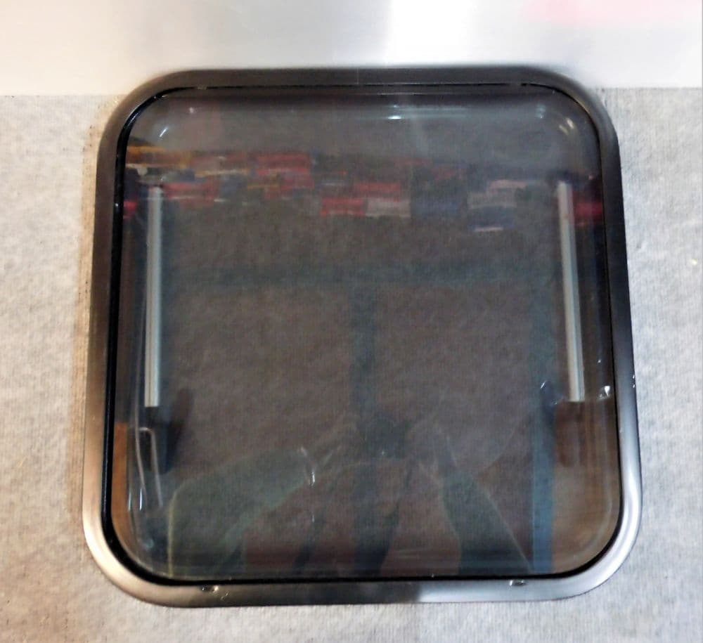 Dometic Motorhome campervan push open window 510 X 510