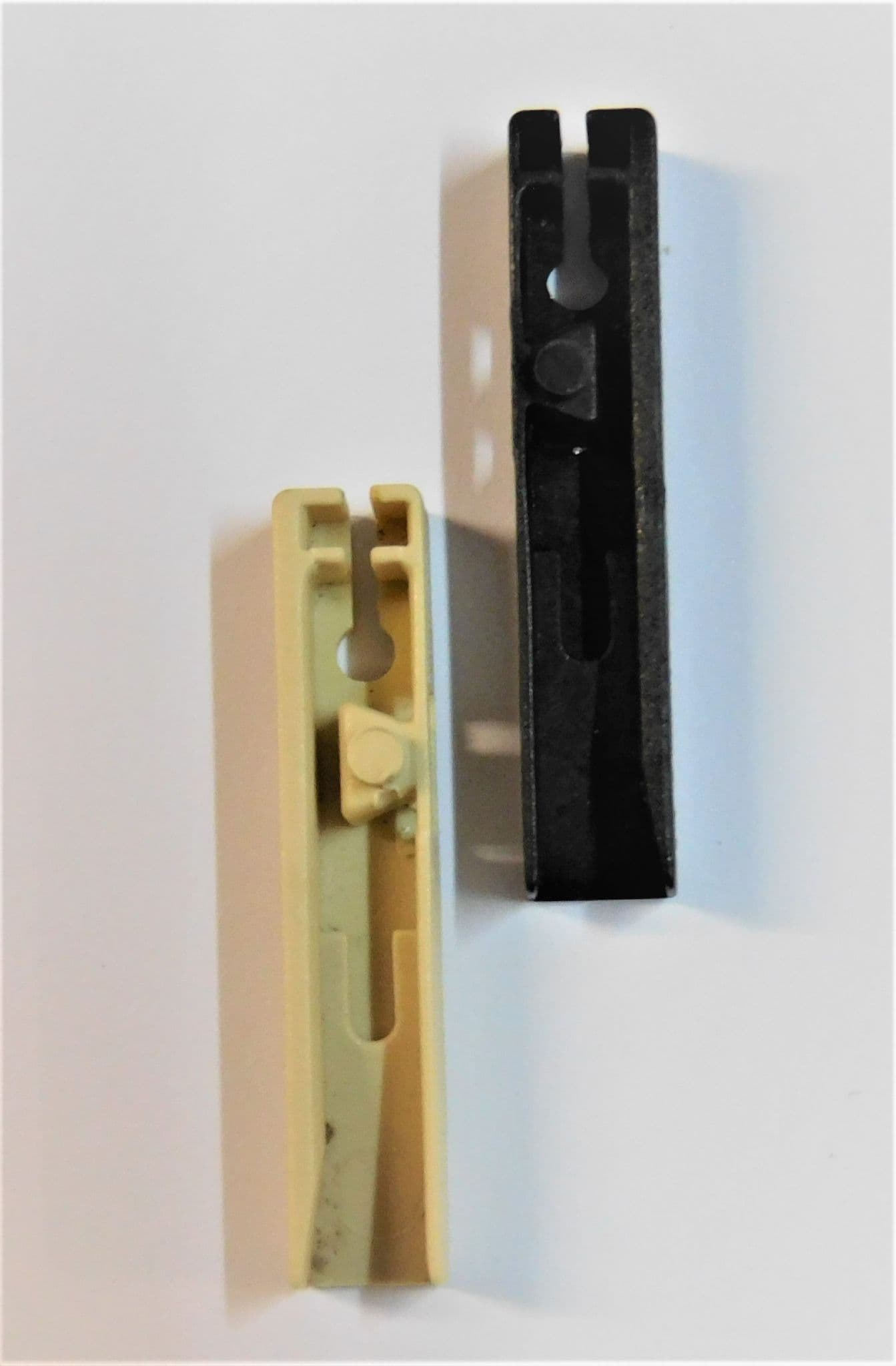 Dometic Seitz caravan motorhome window blind catch