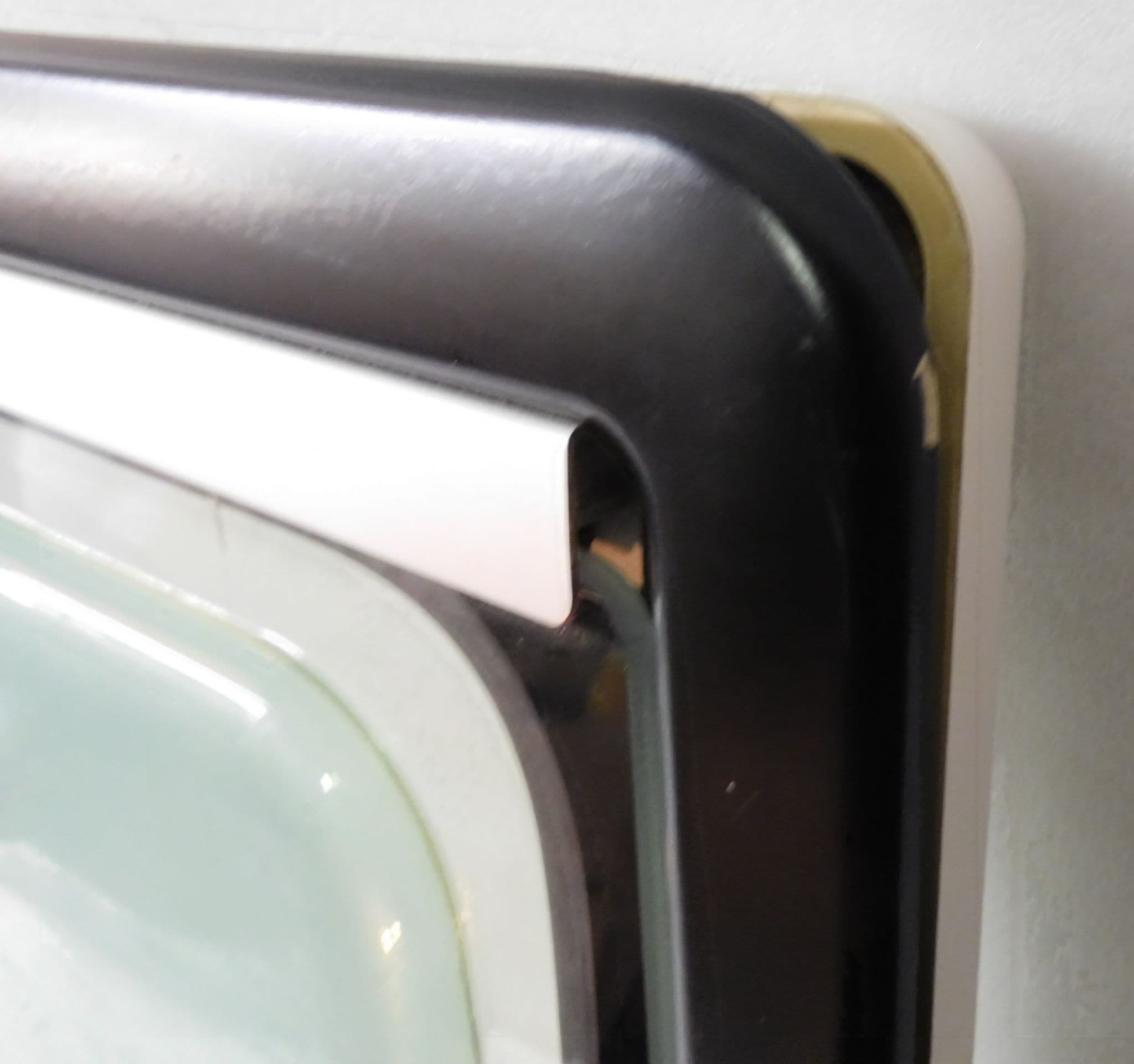 DOMETIC SEITZ GRADE 2 1450 x 600 sliding window