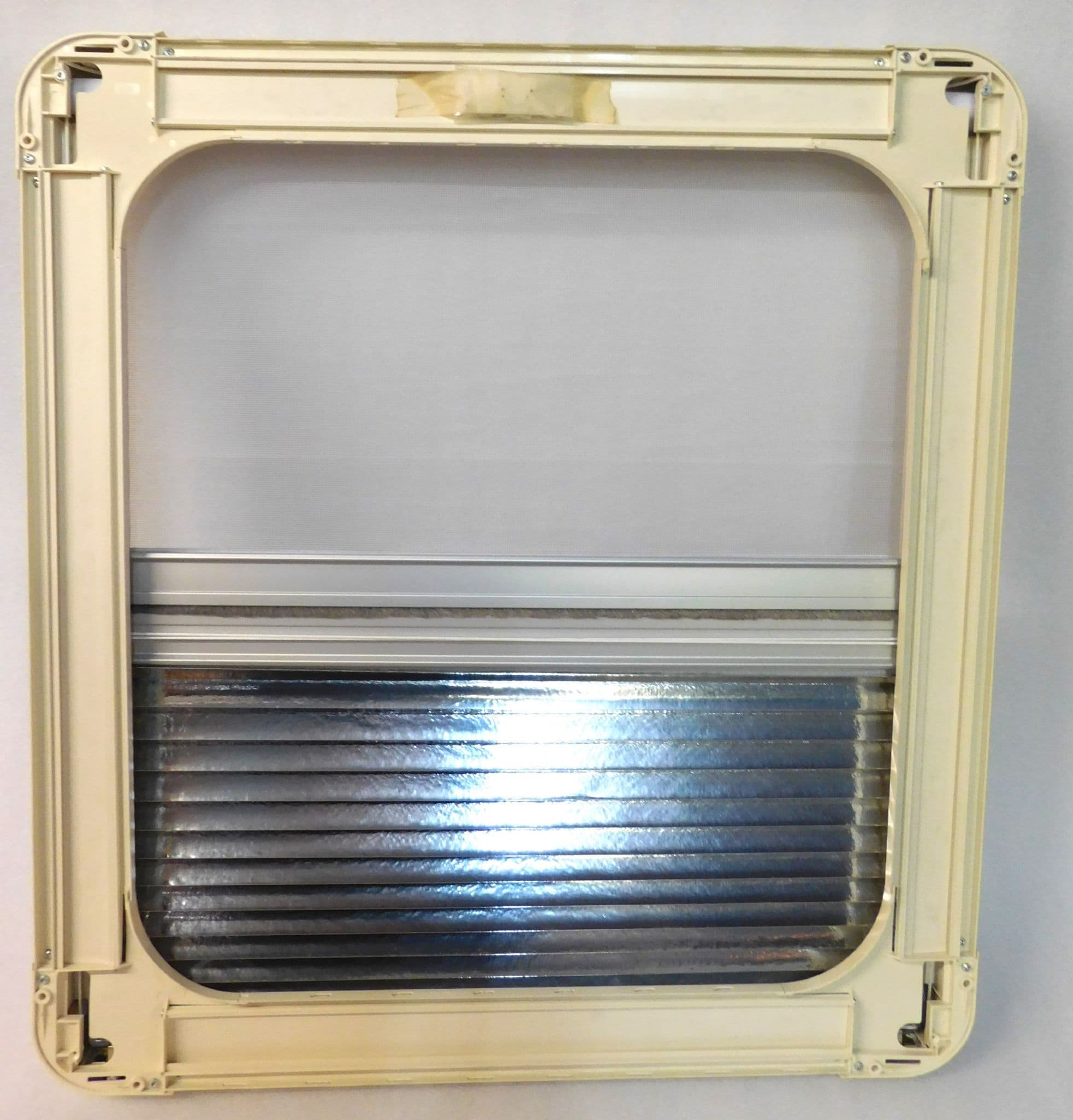 Dometic SEITZ KOPLAST pleated motorhome window blind