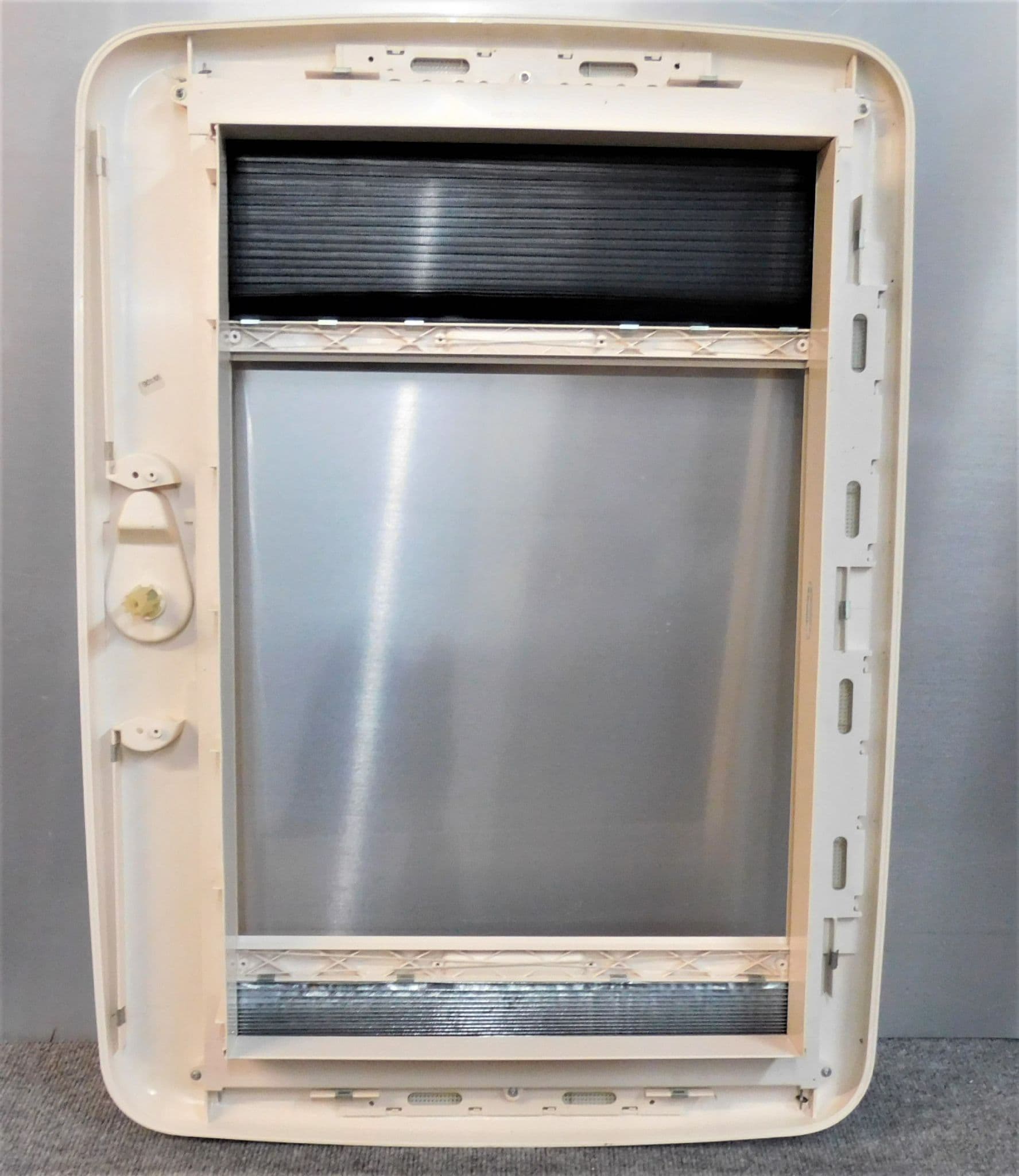 Dometic Seitz Midi Heki rooflight blind net frame WINDING