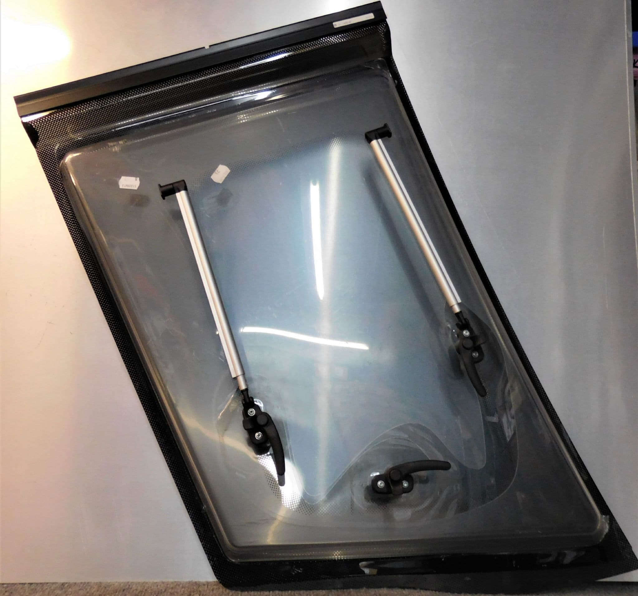 Dometic SEITZ replacement caravan front side window