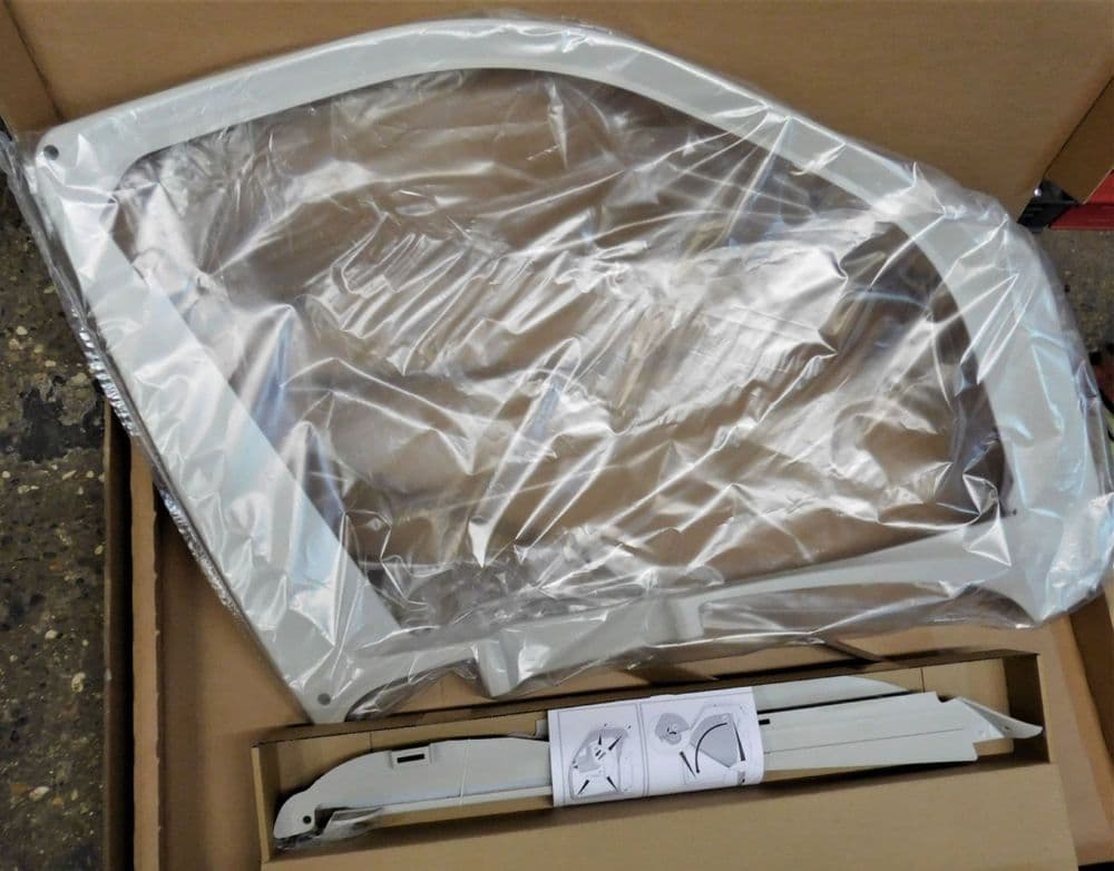 Dometic SP300 side cab blind motorhome campervan L/H