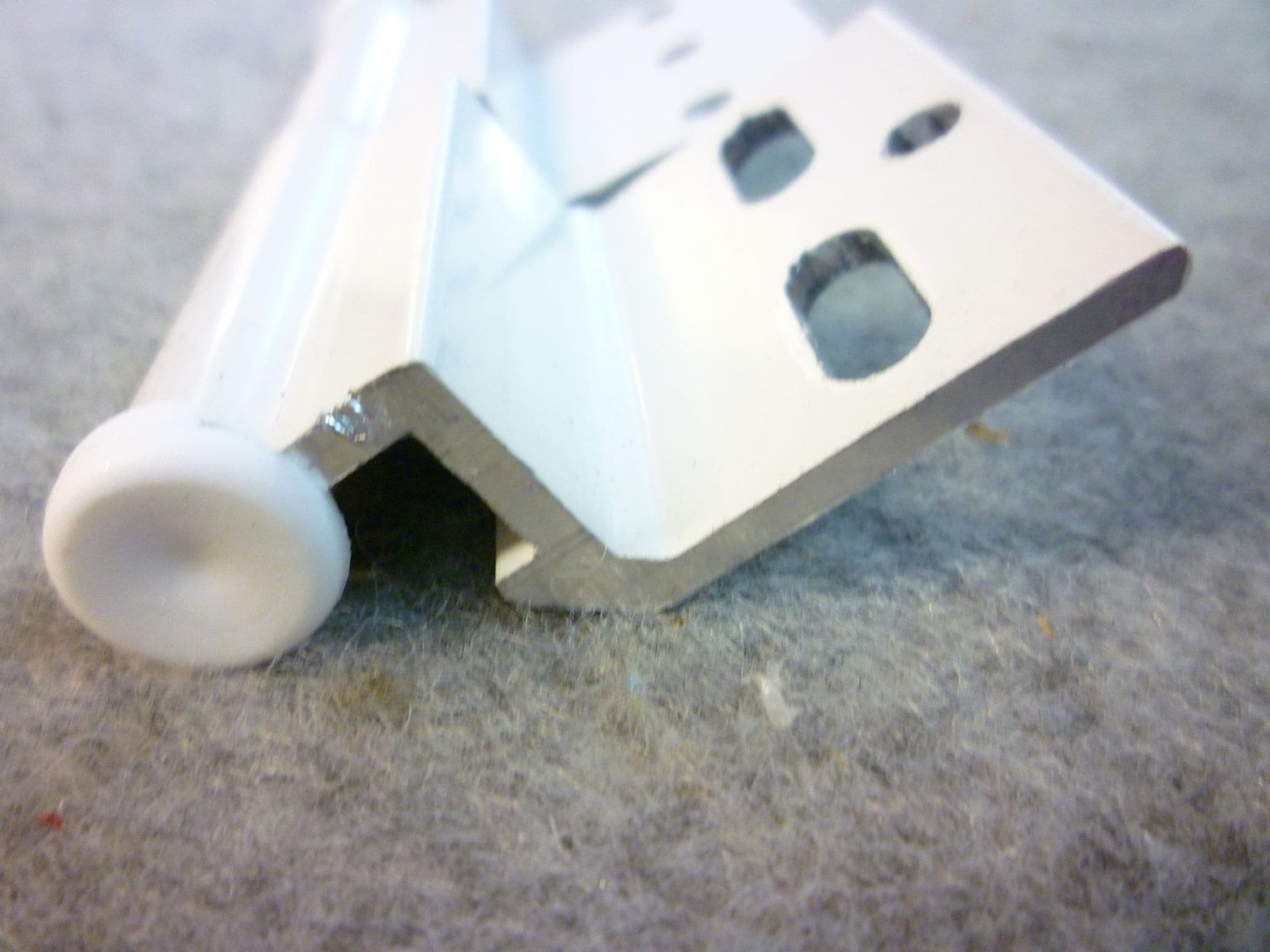 ELLBEE White Static caravan door hinge right hand D124W