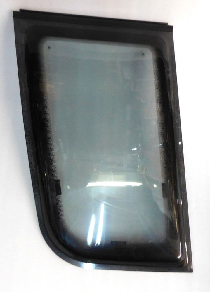 FLEETWOOD Heritage Caravan front side window L/H