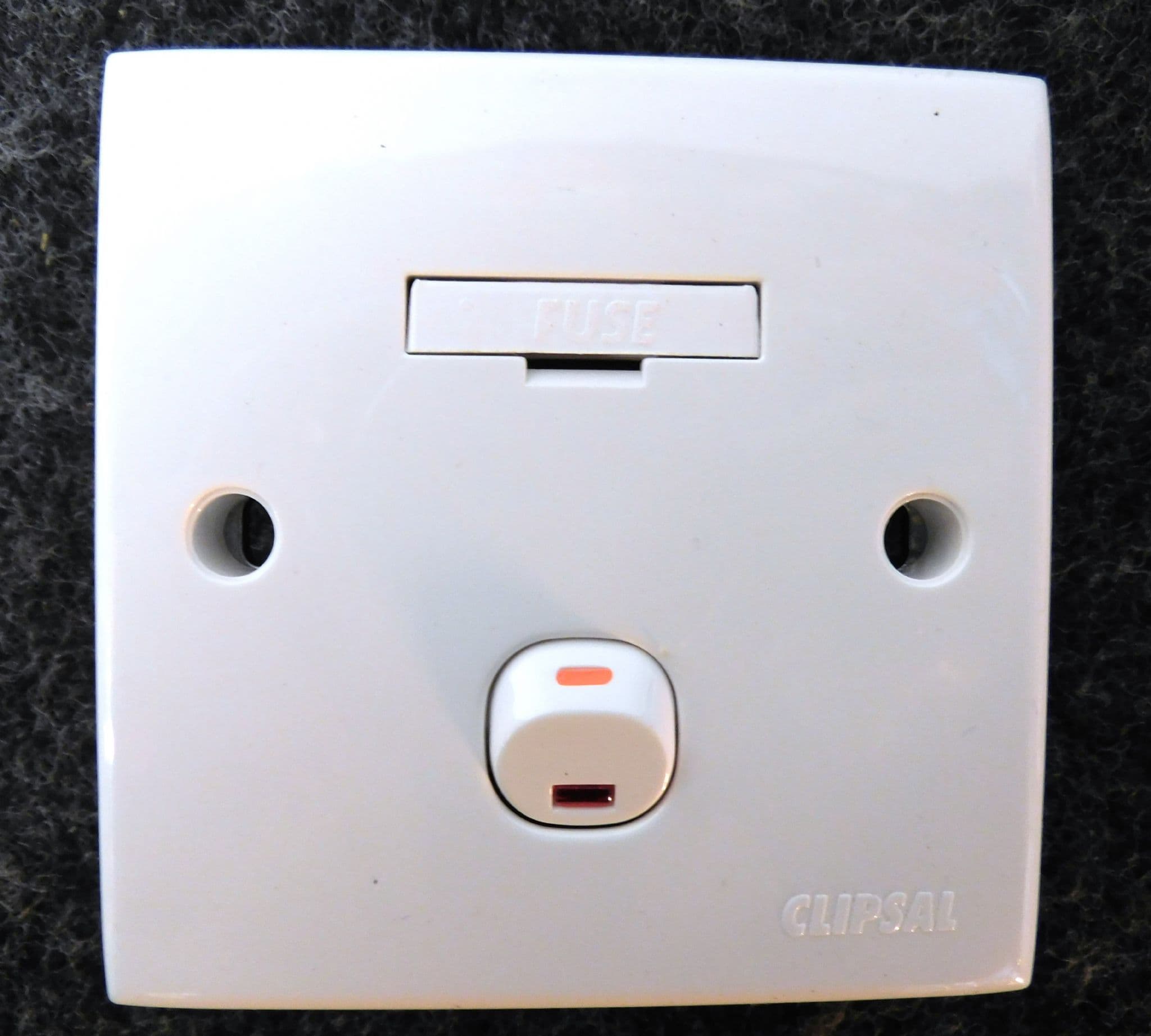 Motorhome caravan camper Clipsal fused spur WHITE13A