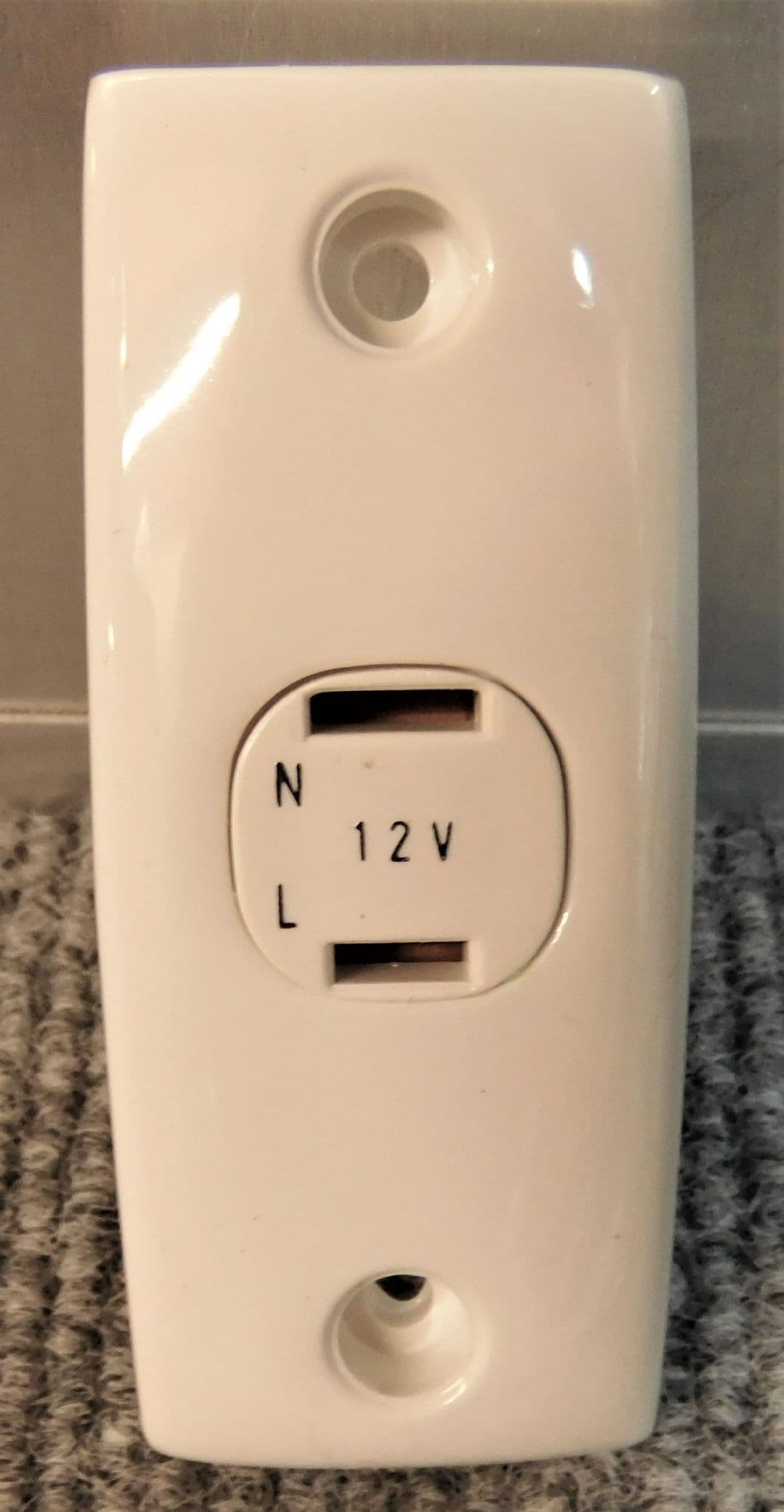 Motorhome Caravan Clipsal 12v & aerial architrave