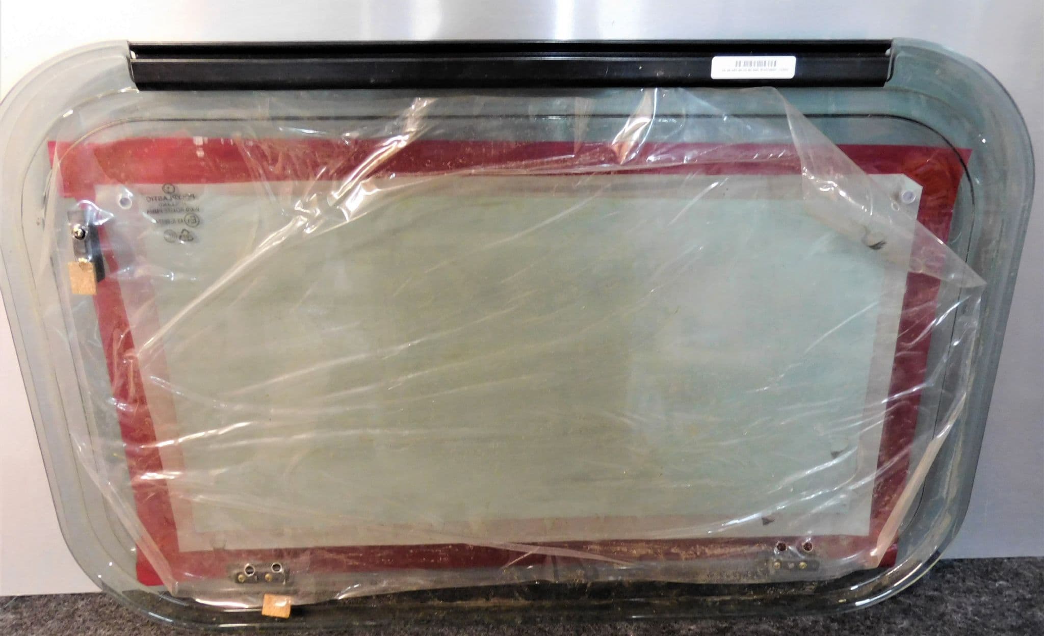 Motorhome caravan polyplastic window 655 x 420mm