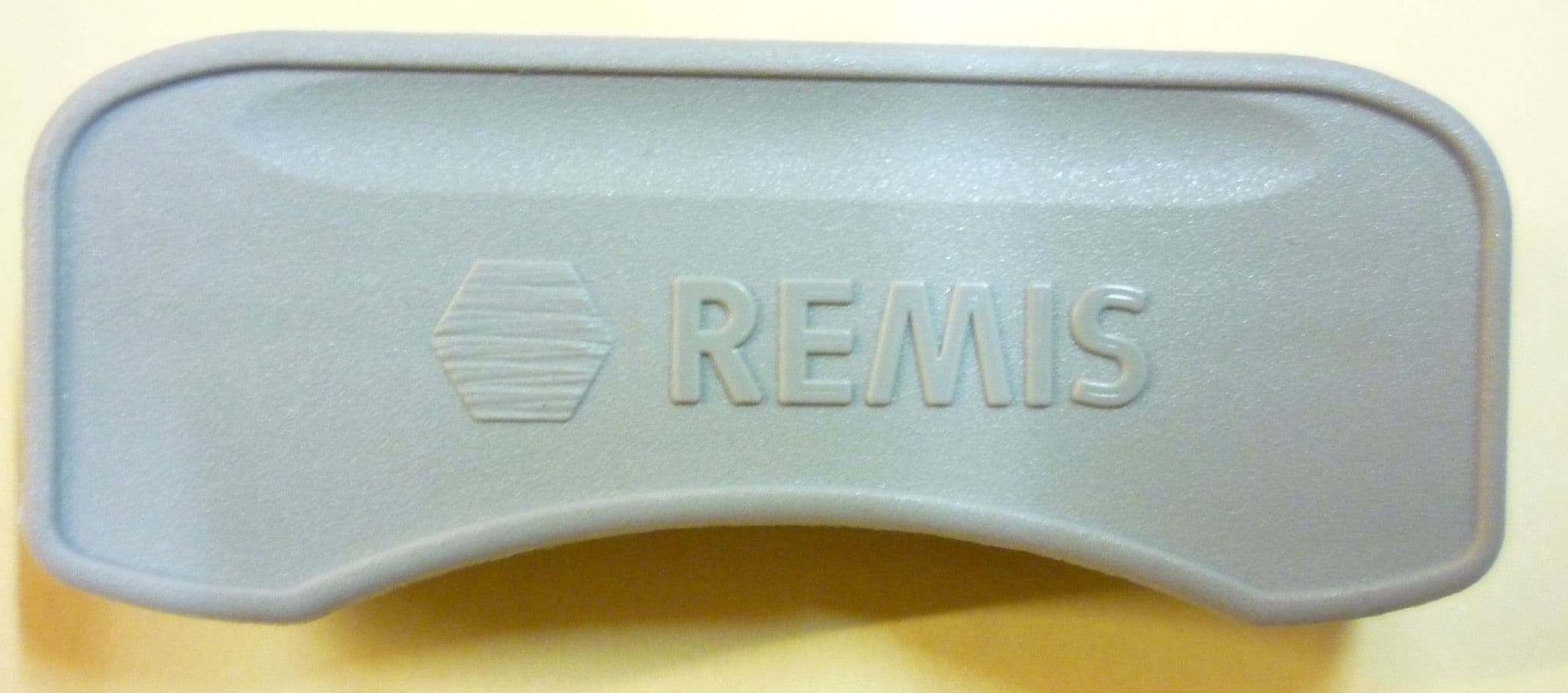 Motorhome caravan window/rooflight blind Remis spring catch