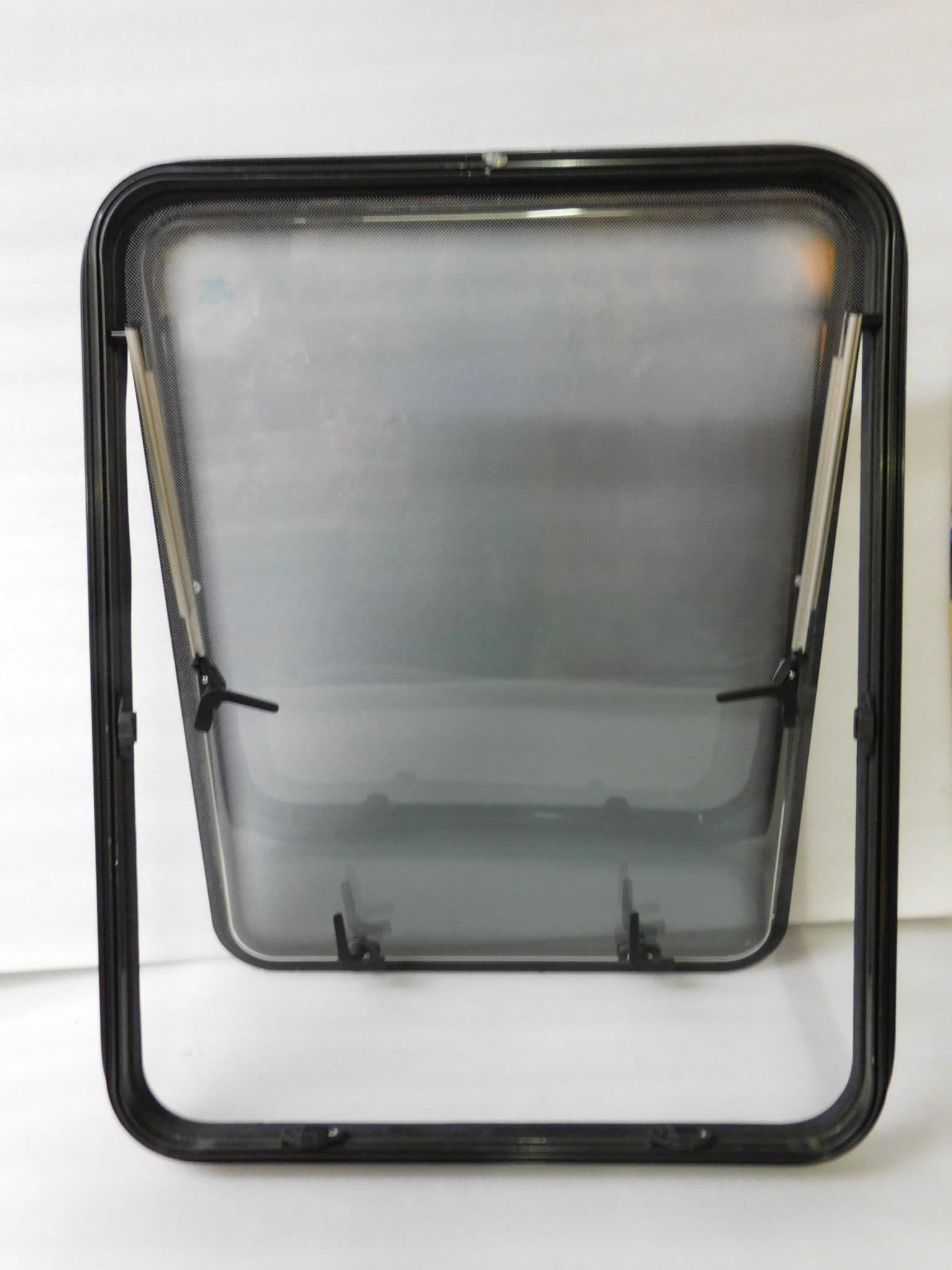 PARA PRESS tinted caravan motorhome window