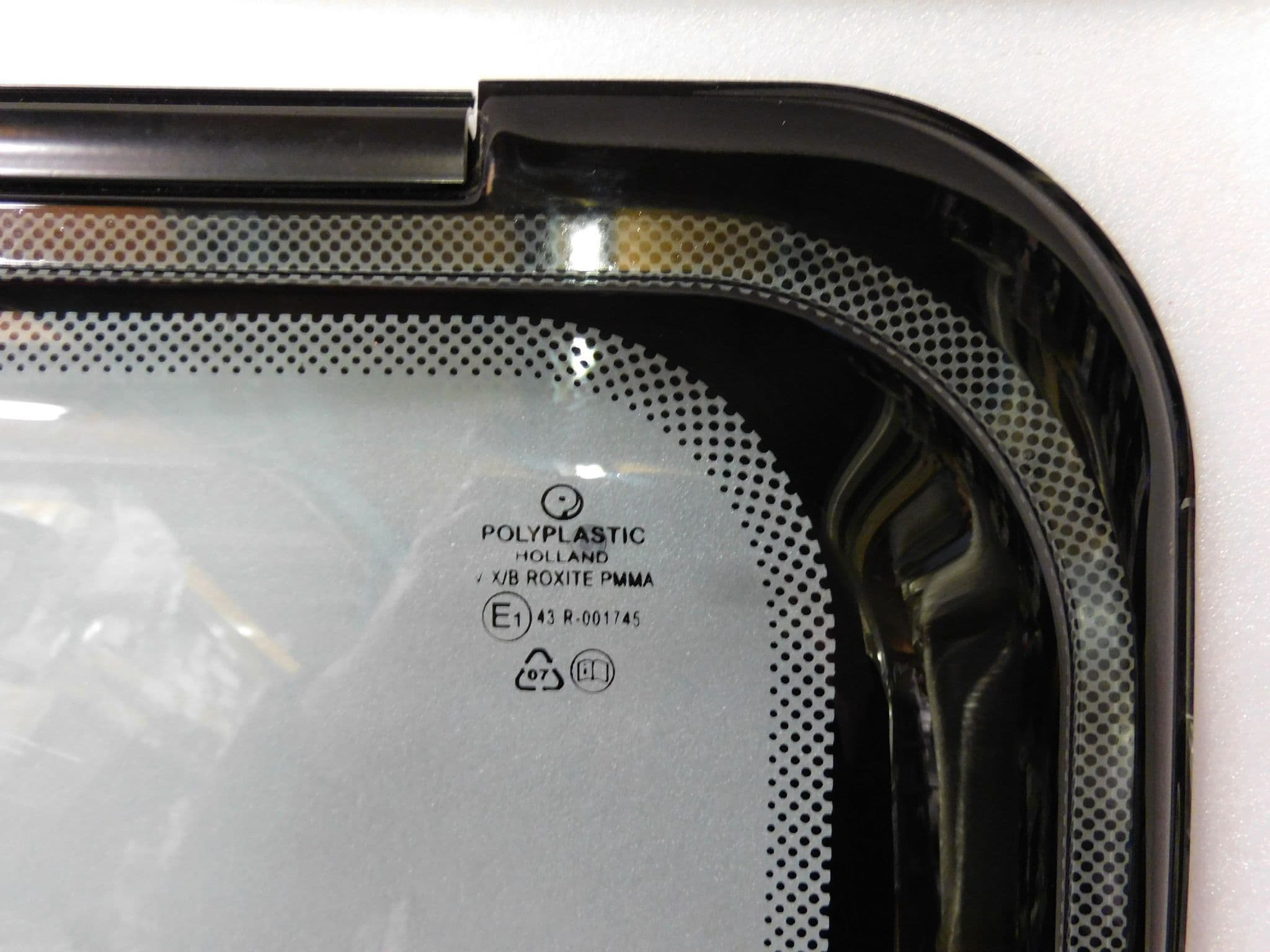 Polyplastic caravan motorhome window G2