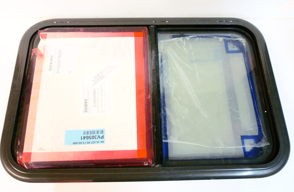 Polyvision 700 x 450 sliding window