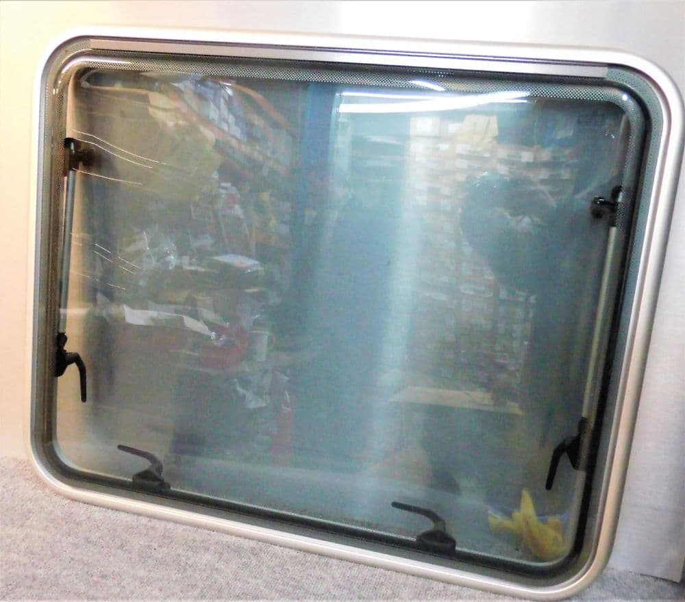 Polyvision polyplastic Caravan front window 835x683mm