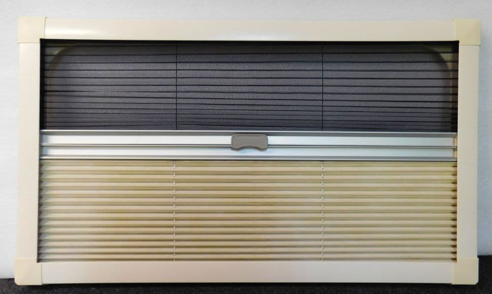 REMIS pleated motorhome window blind 770 x 450mm