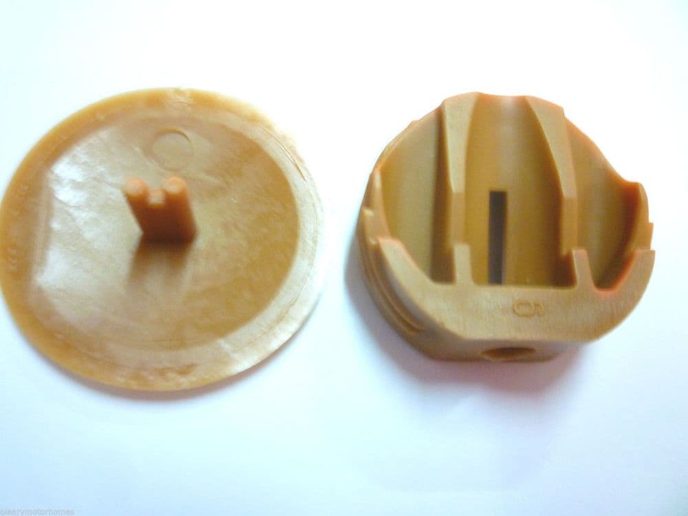 ROUND FURNITURE FIXING BLOCKS DIY SELF BUILD SCREW BLOCKS COVERS X 25