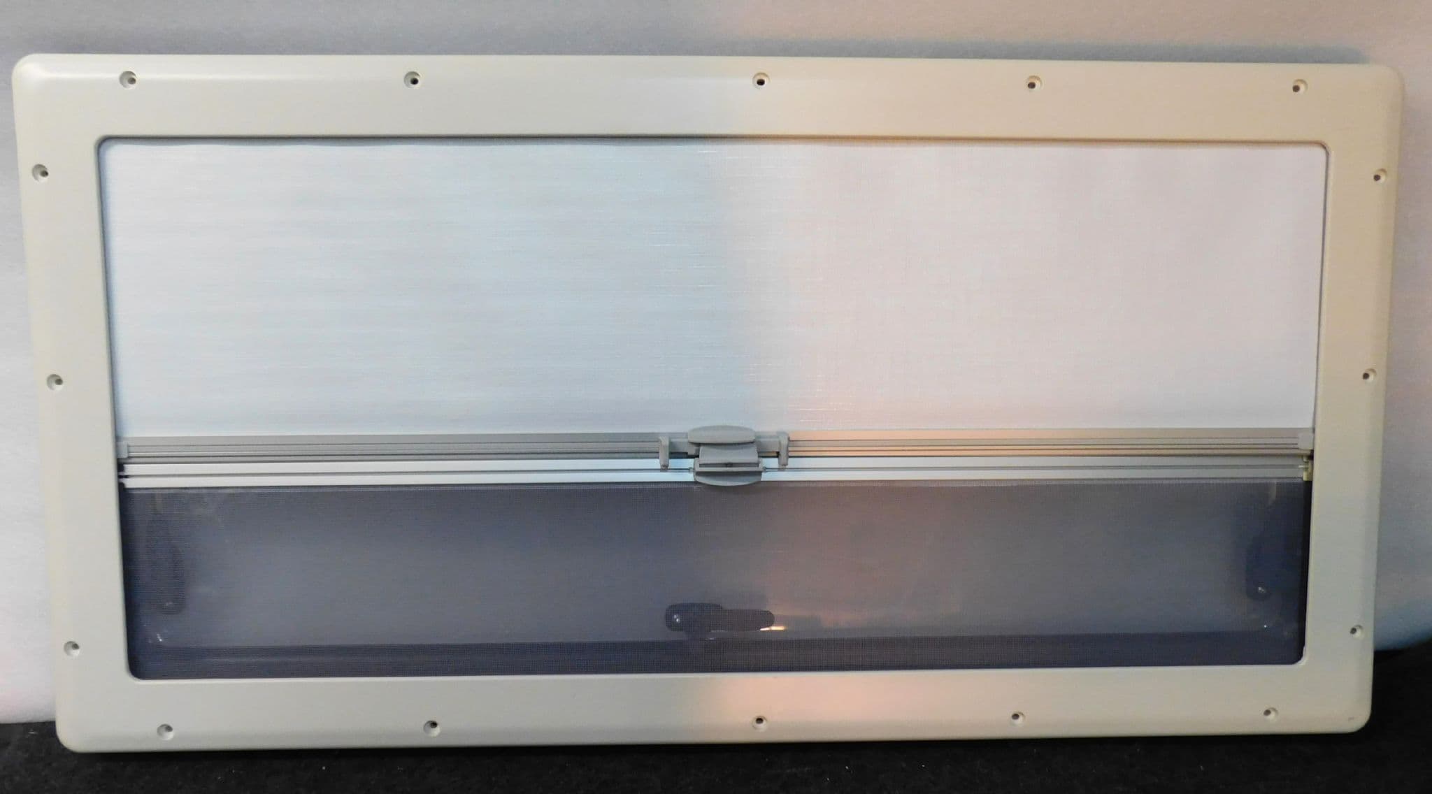 Seitz S4 Hinged Window 1000 x 500 GRADE 2