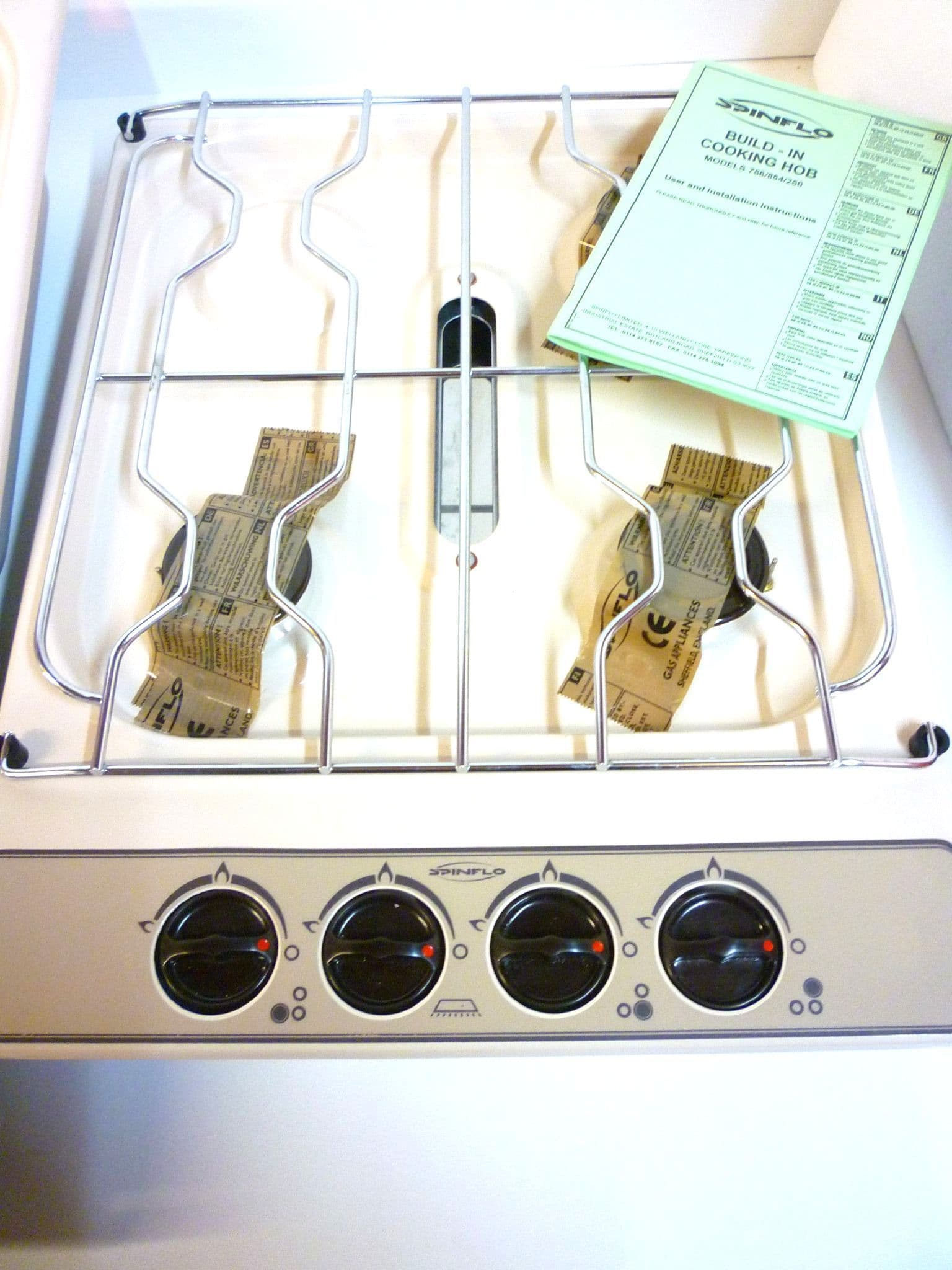 Spinflo hob & sink cream