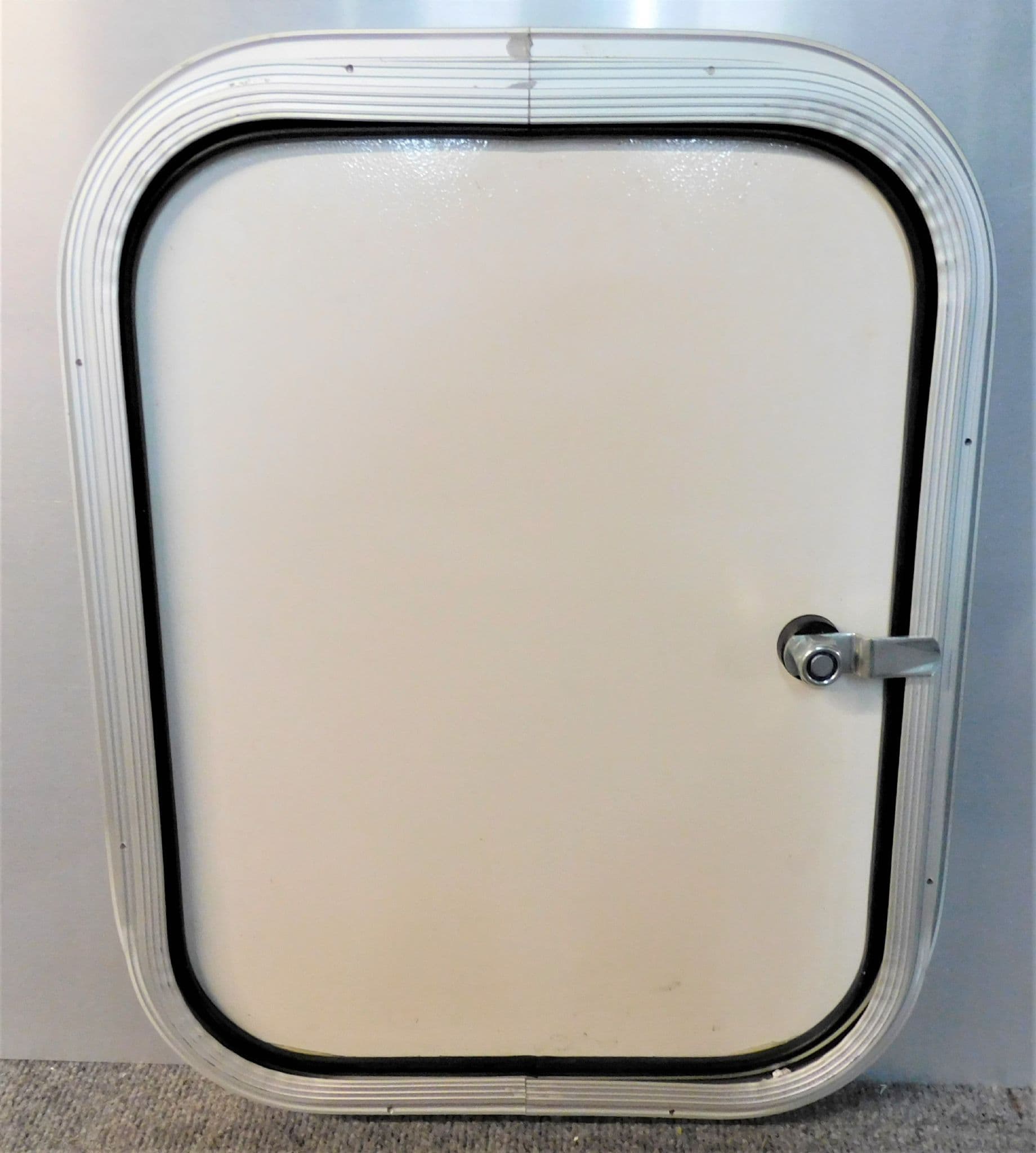 Swift Auto cruise locker door 50 X 40cm