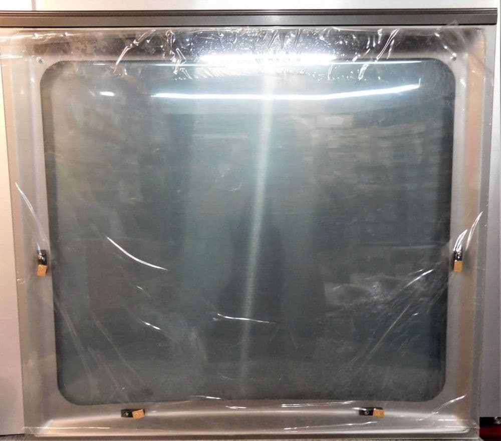 SWIFT caravan front middle window CWF3