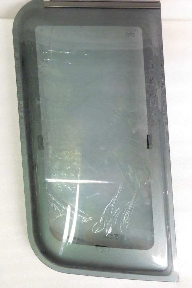 Swift Caravan front side window 370 X 728 L/H STERLING EUROPA CHARISMA ETC