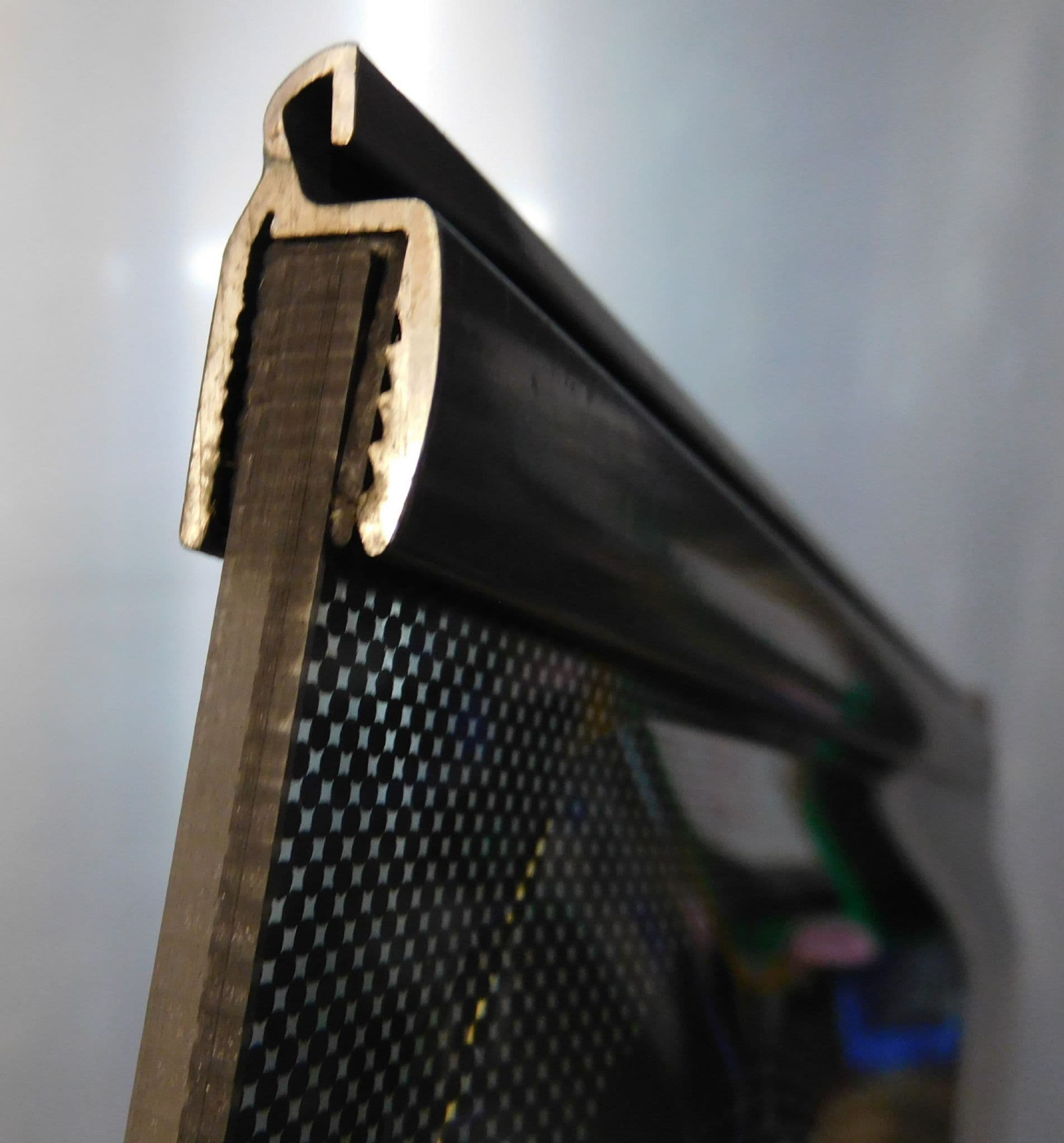 swift caravan front side window R/H G2