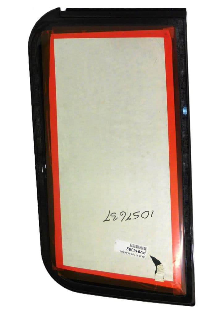 SWIFT Caravan front window L/H