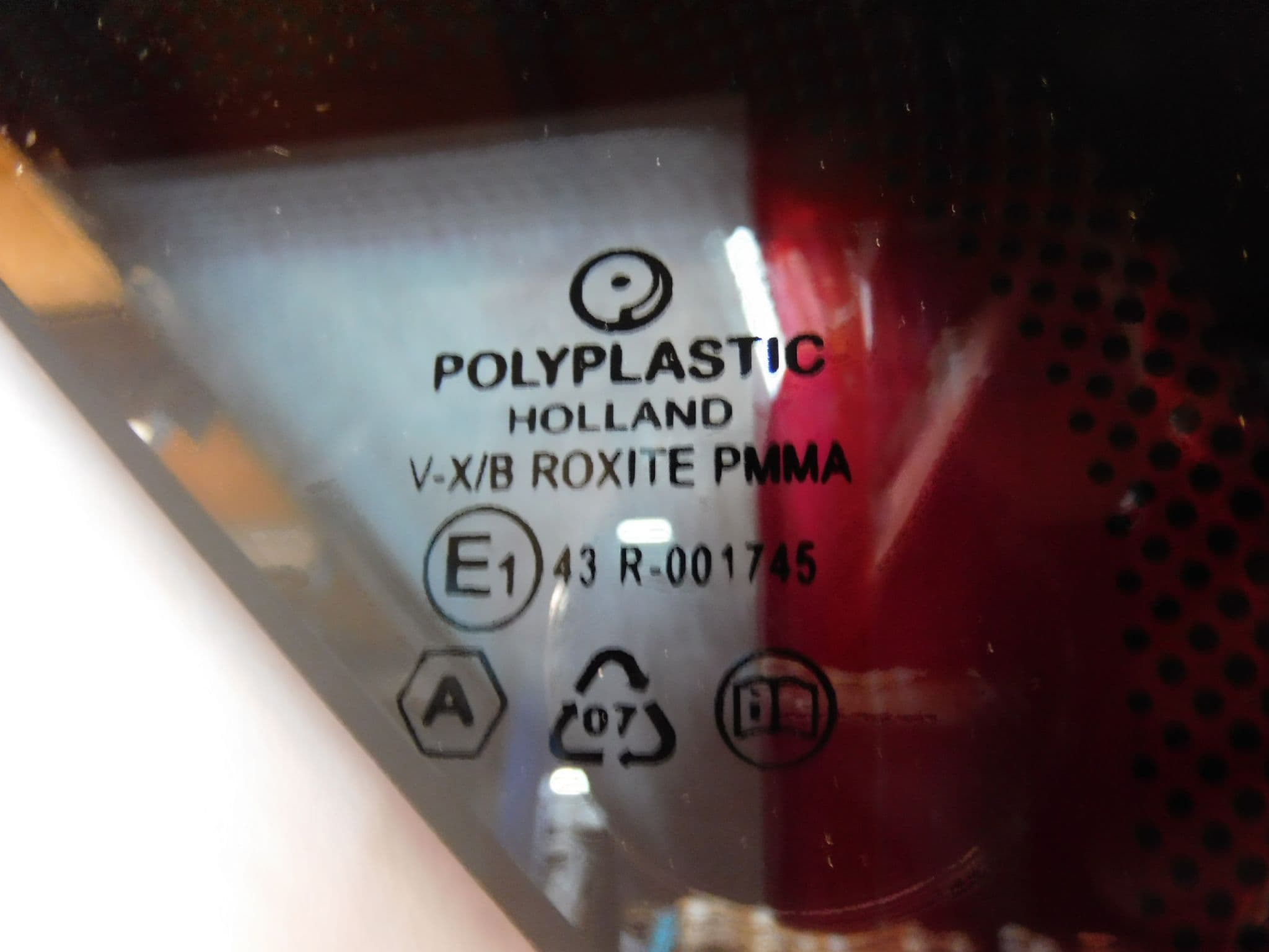 SWIFT caravan replacement front centre window 980x850