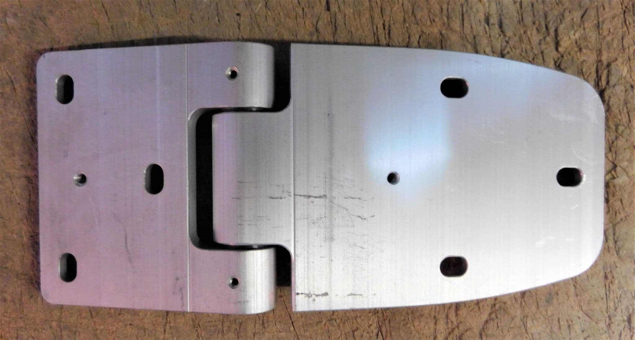 Swift door hinge pair Swift door hinge pair